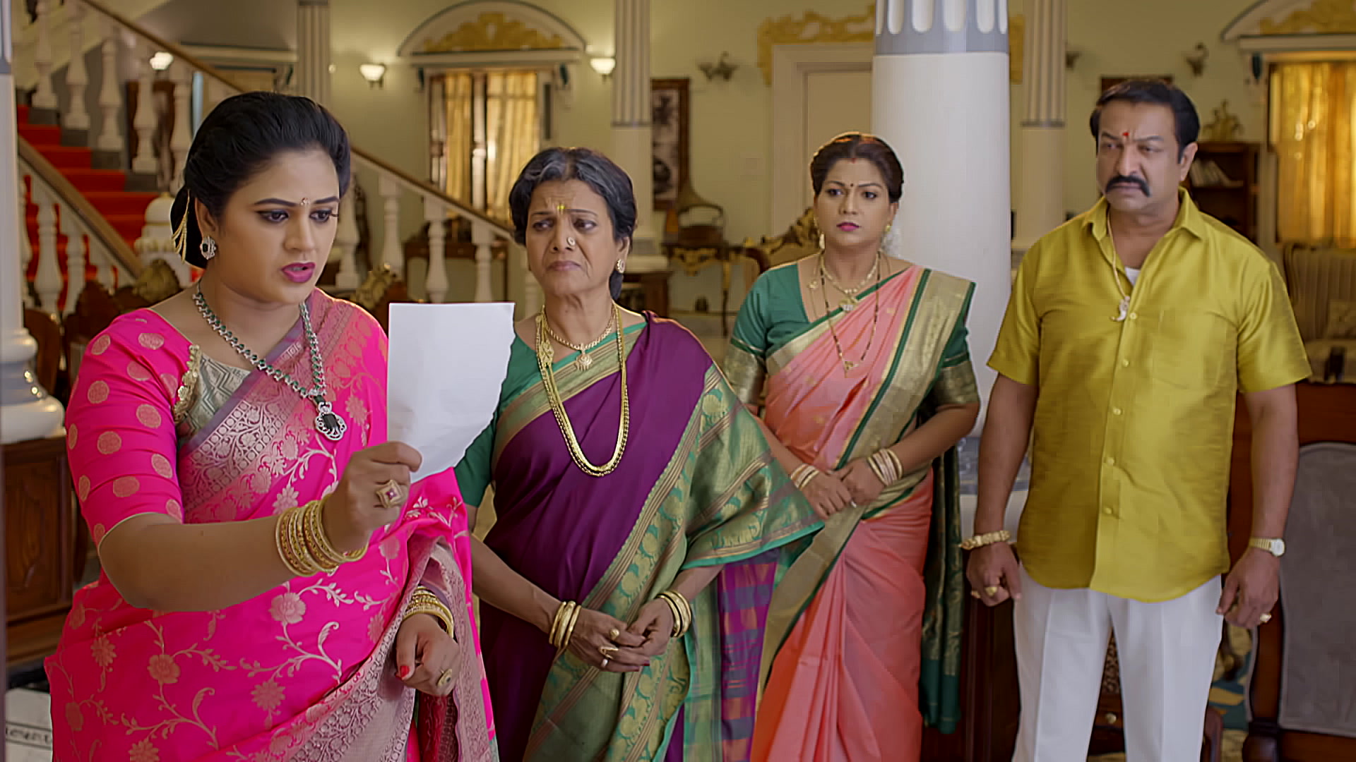 Watch Illu Illalu Pillalu S1 Episode 2 on JioHotstar