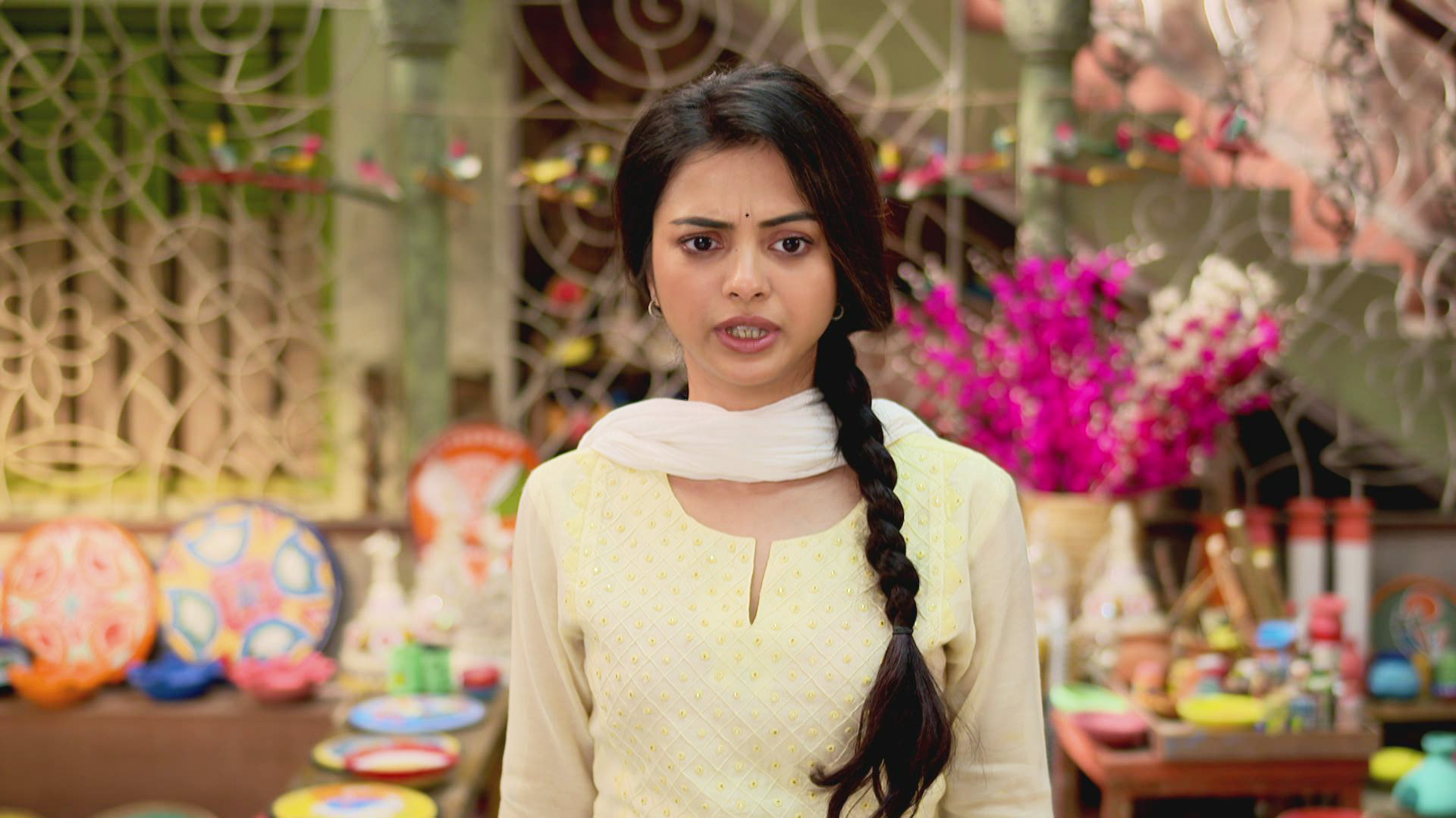 Watch Gaatchora Episode 28 on JioHotstar