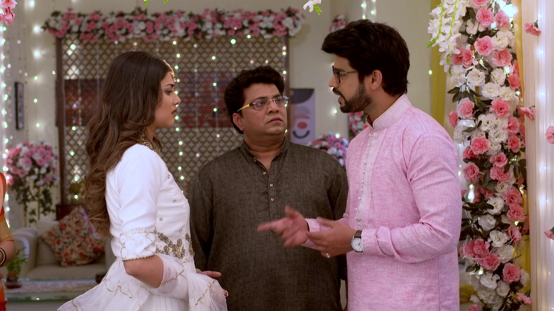 Watch Thipkyanchi Rangoli S1 Episode 93 on JioHotstar