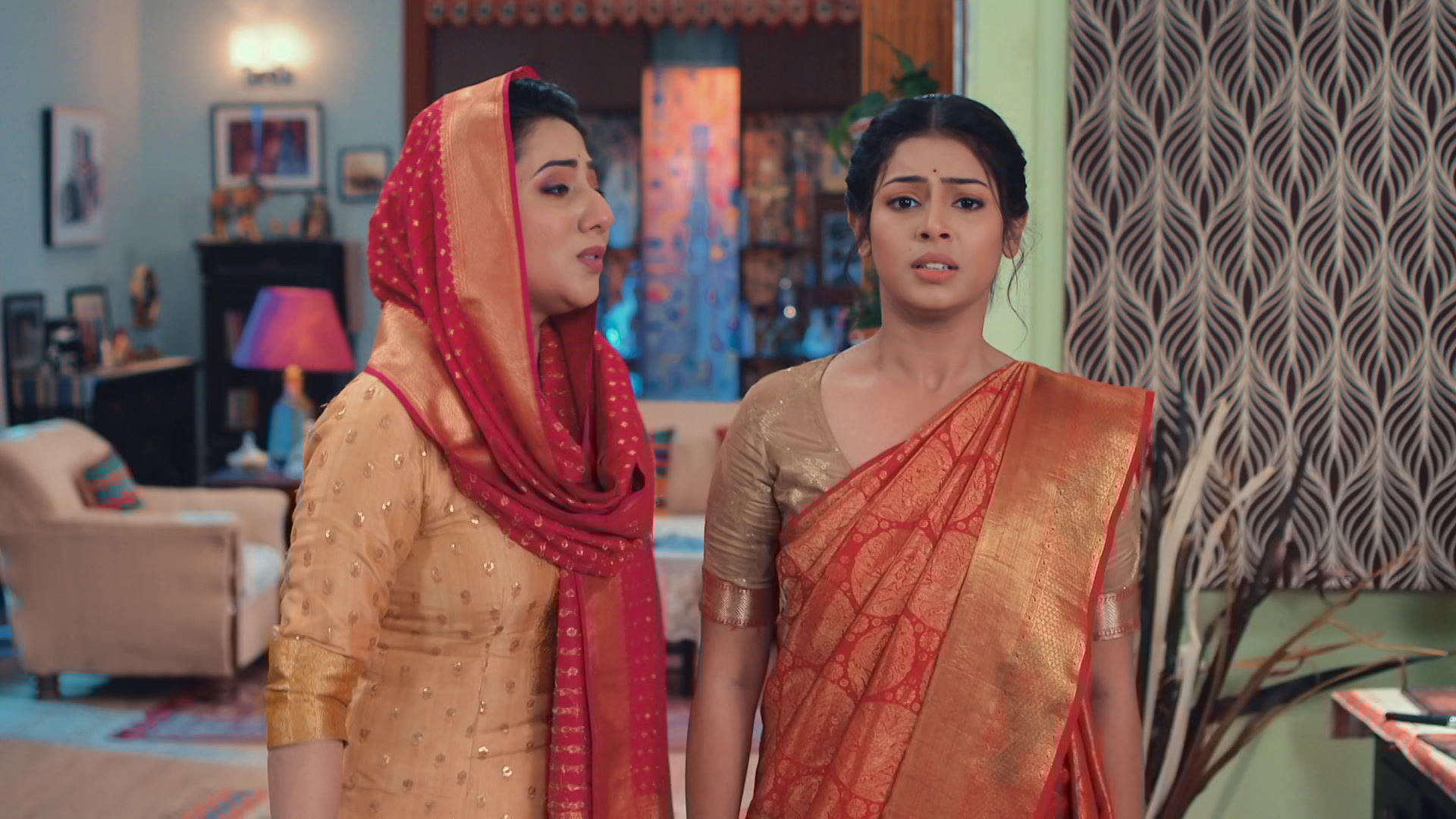 Watch roshnai only on Watcho