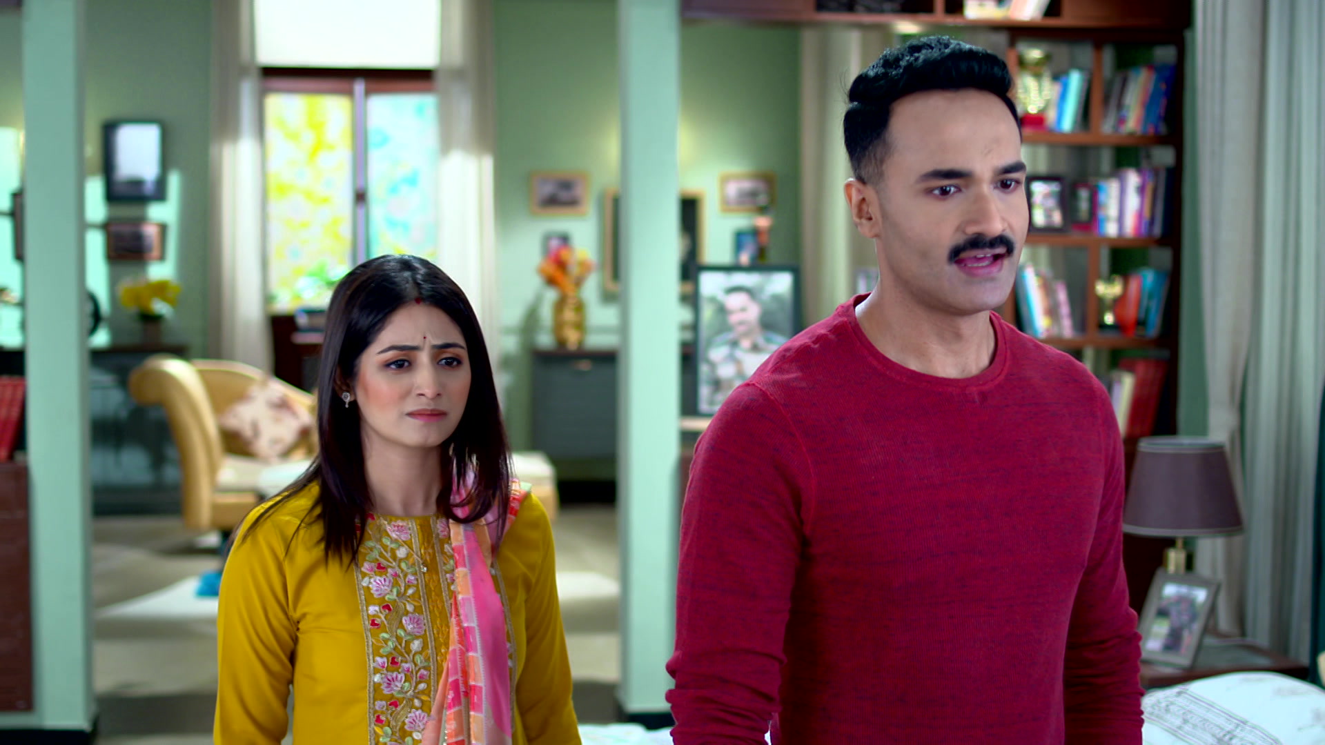Watch Anurager Chhowa S1 Episode 1195 on JioHotstar