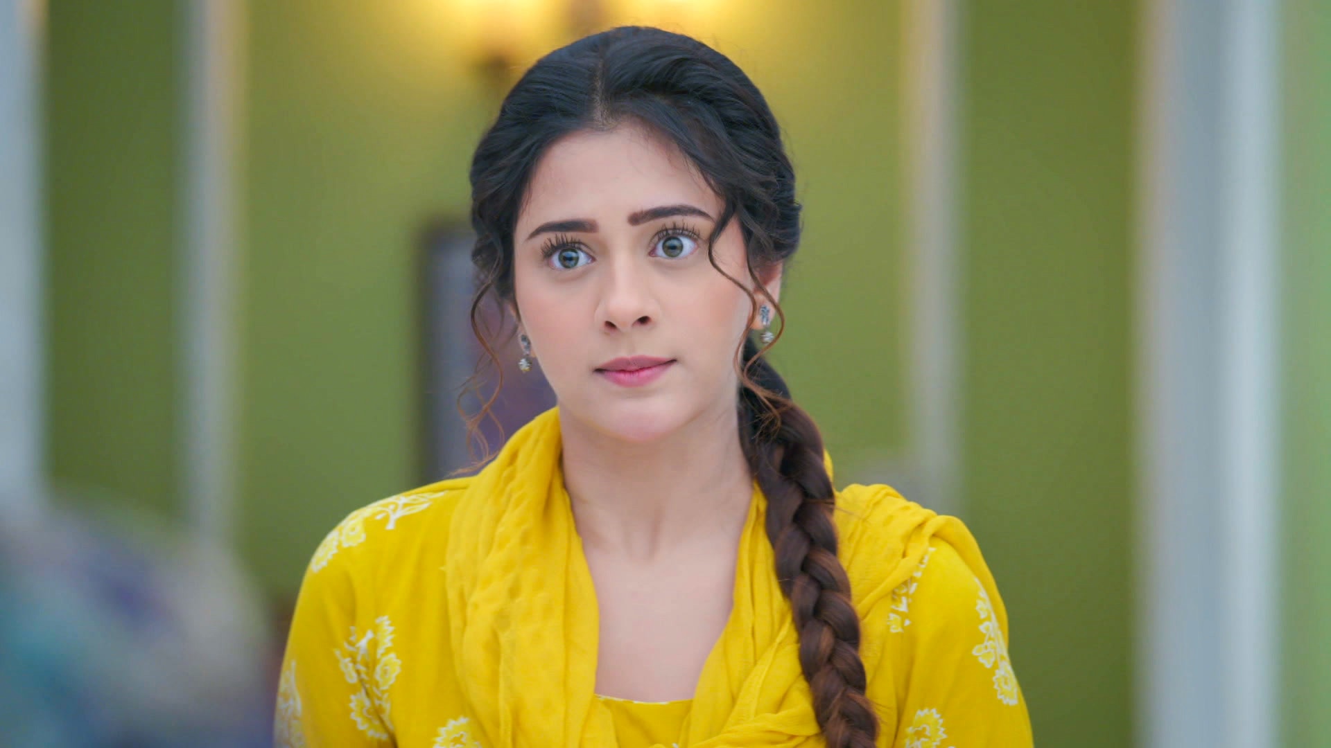 Watch Jhanak S1 Episode 166 on JioHotstar