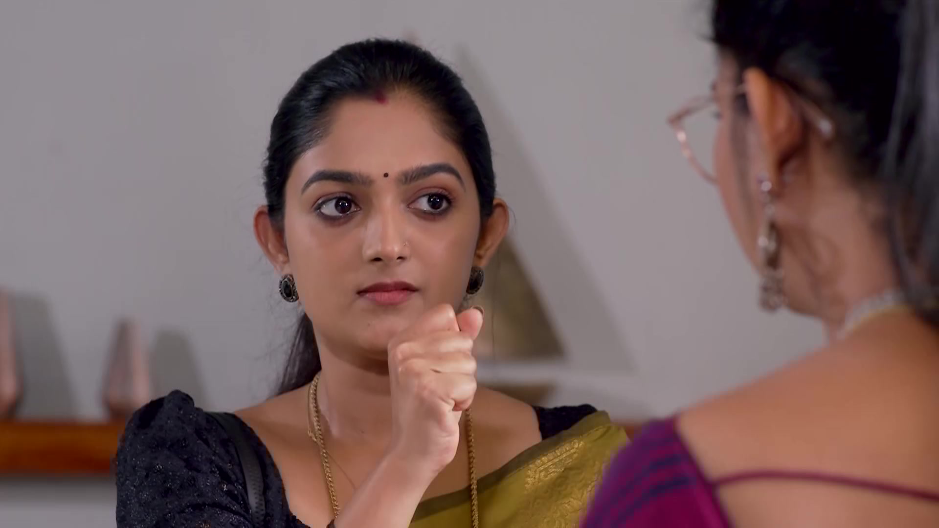 Watch a clip from Geethu's Challenge to Radhika - Promo on Hotstar