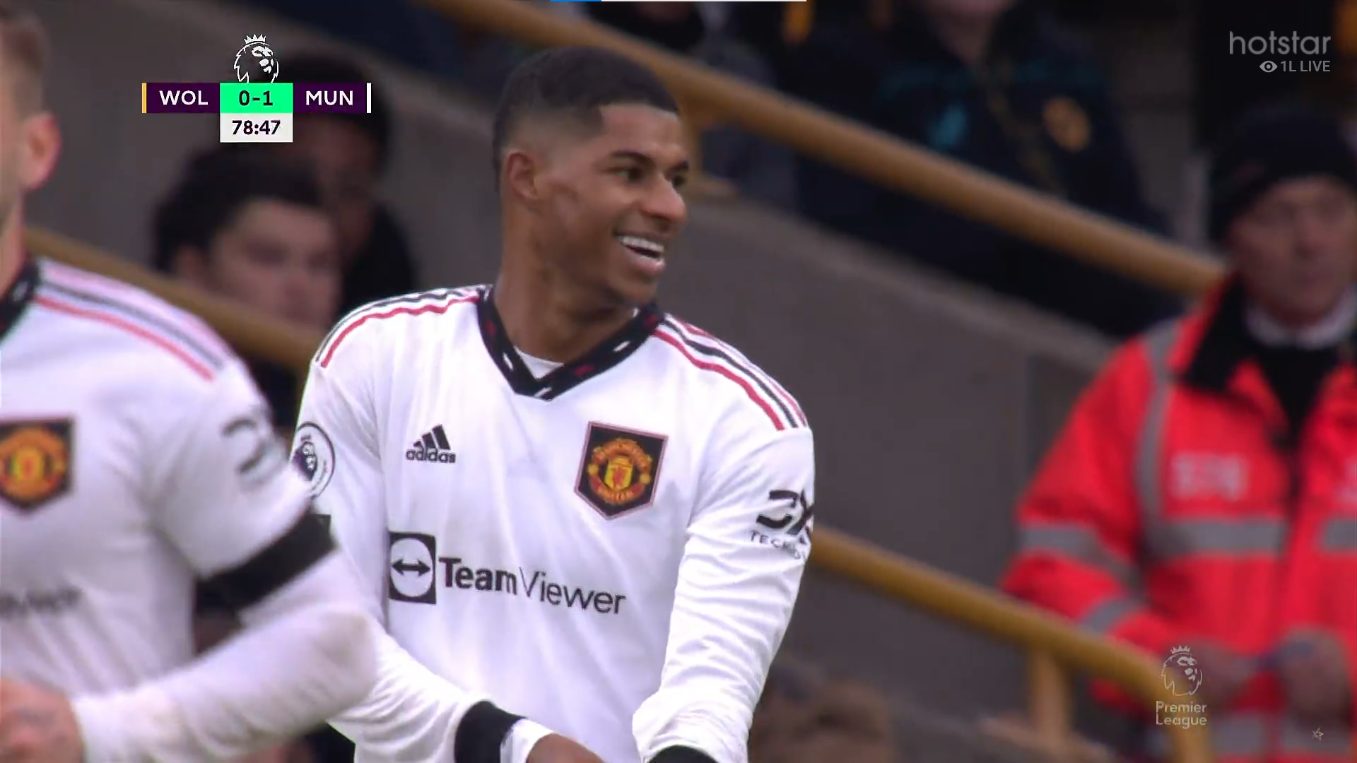 Goal! (0-1)