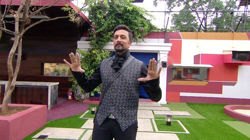 Sudeep gives a tour of the house - JioHotstar