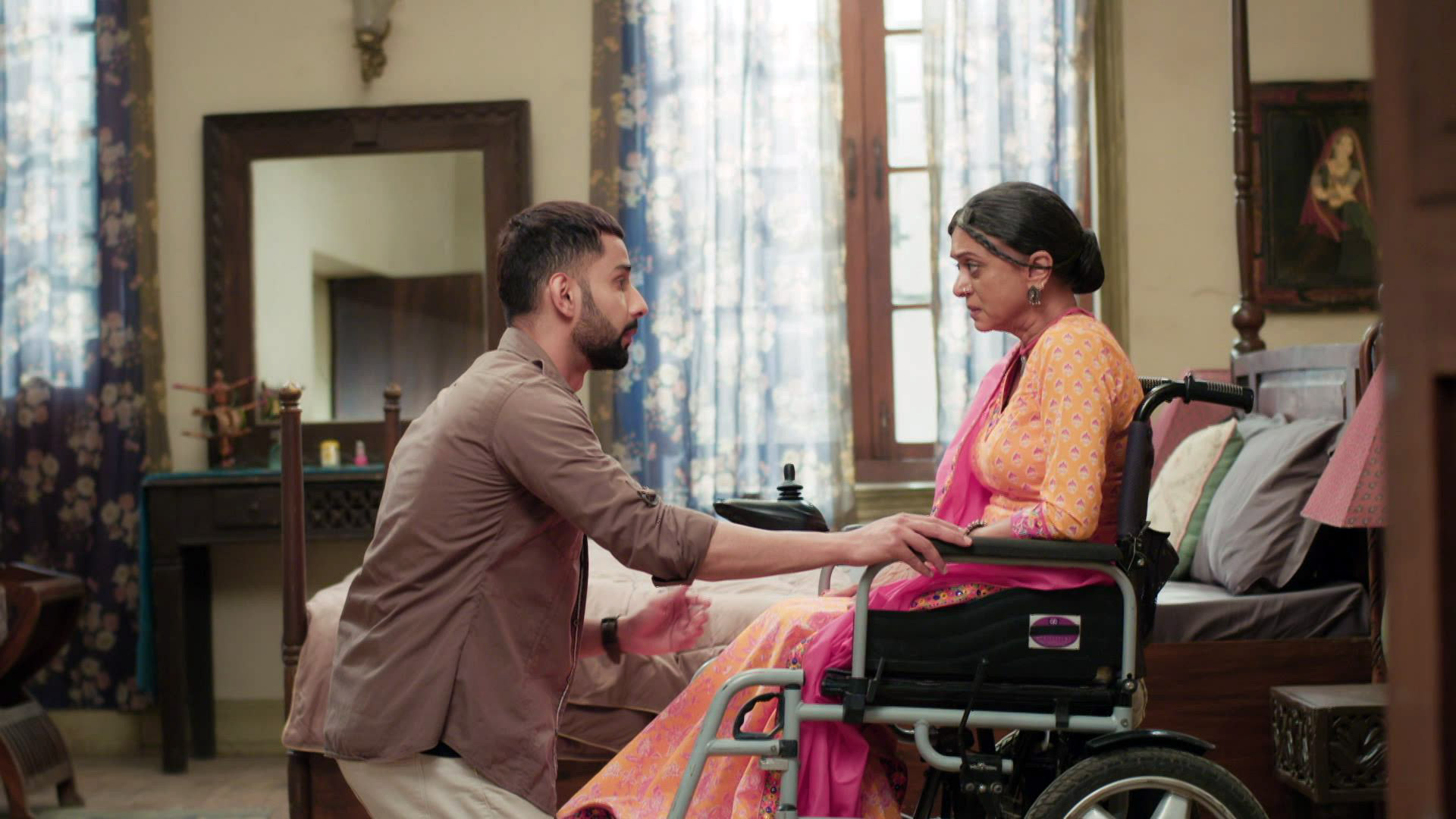 Watch pandya-store All Episodes | Watcho