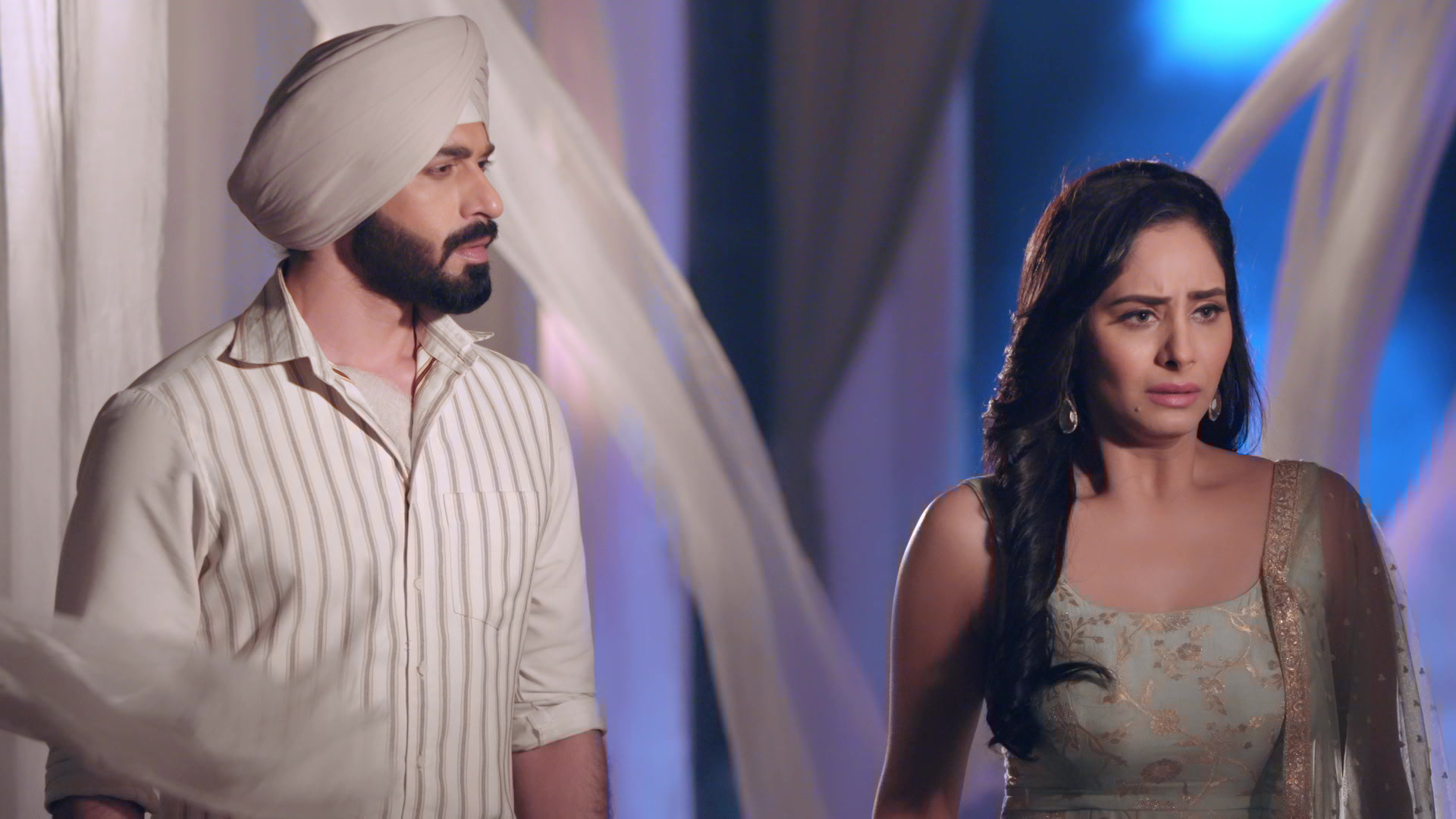 Watch Teri Meri Doriyaann S1 Episode 305 on JioHotstar