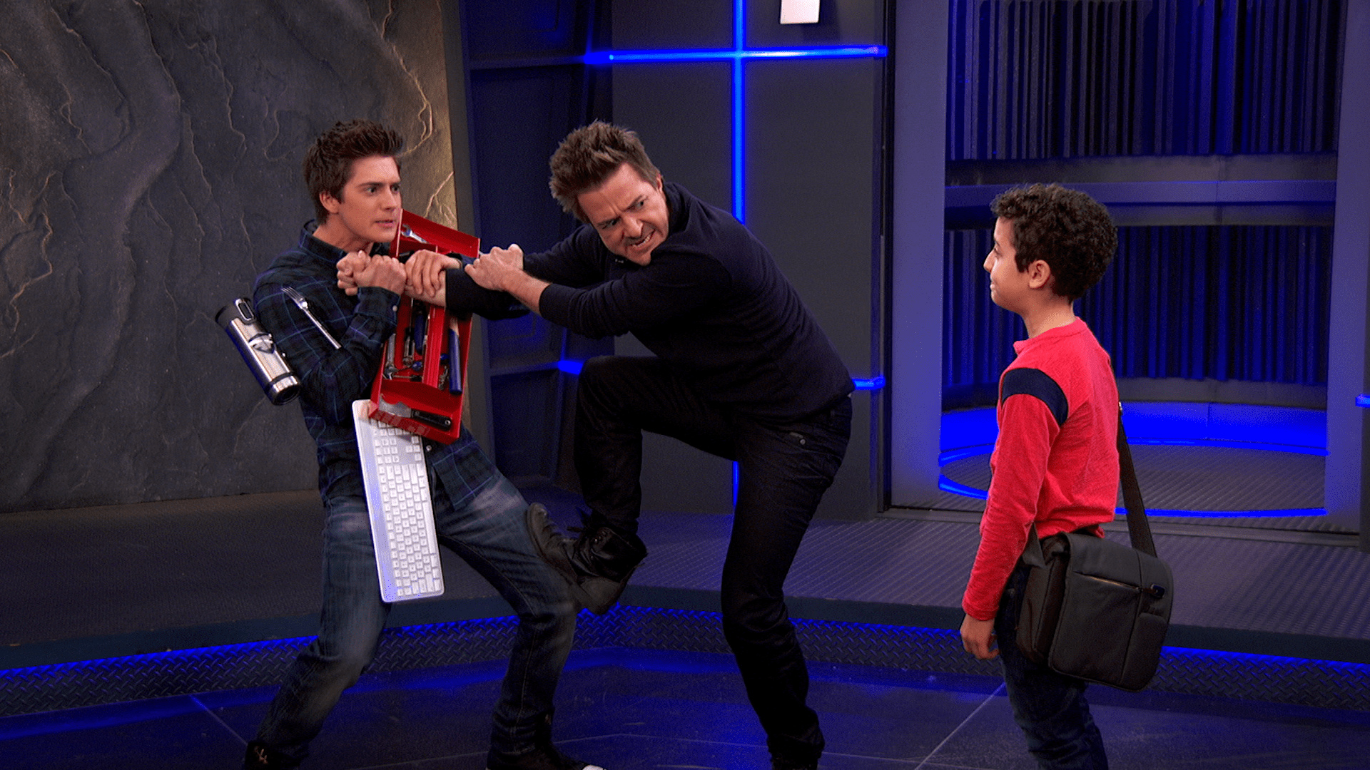 Watch Lab Rats: Elite Force S1 Episode 9 on Disney+ South Africa ...