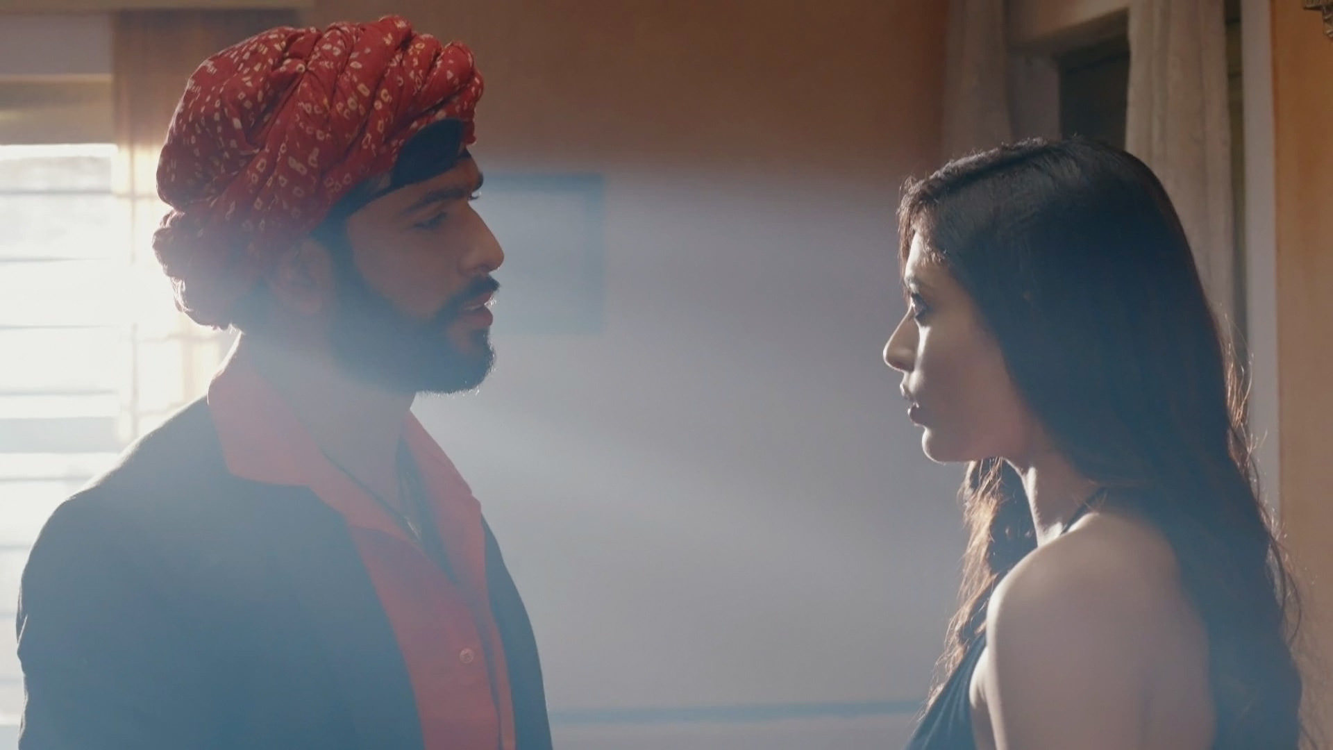 Stream Pallavi, Raghav Team Up Season 1 Episode 174 – Pallavi, Raghav Team Up on Hotstar