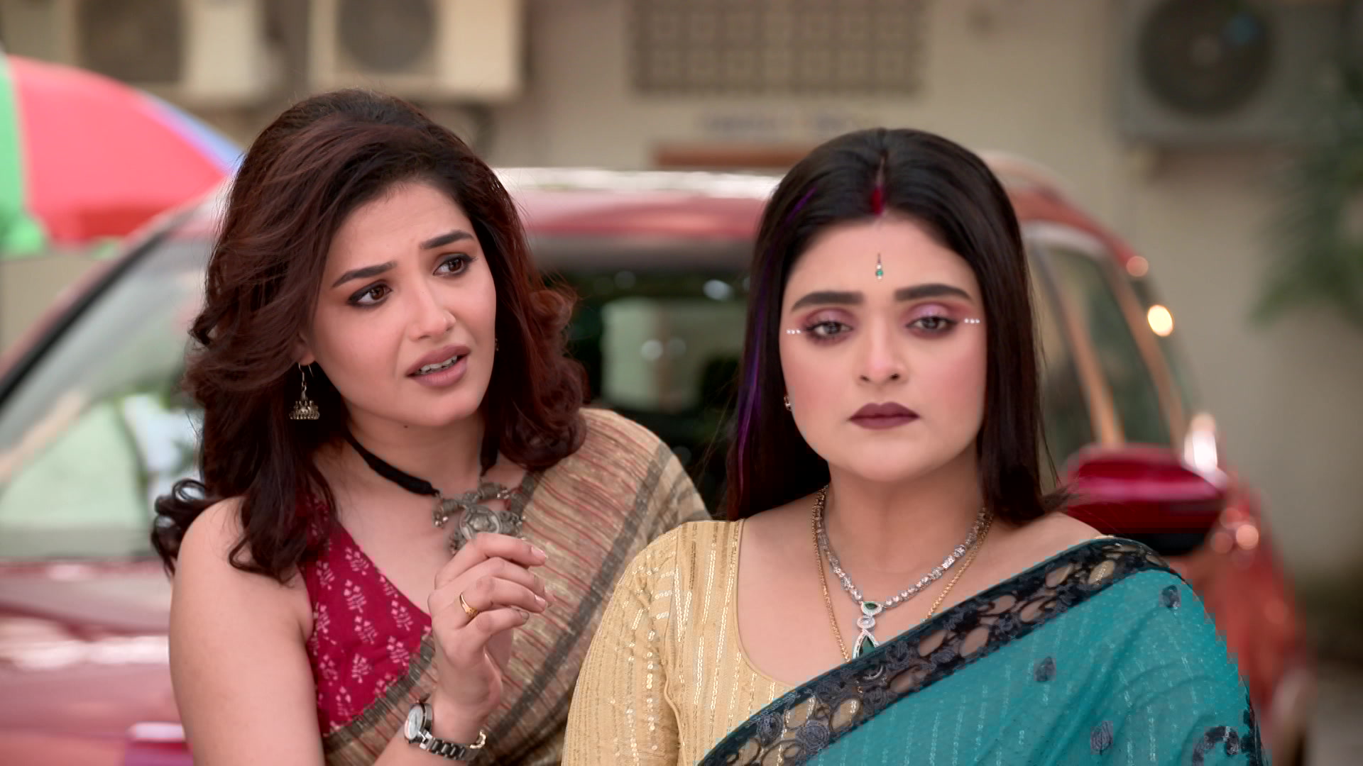 Watch Tentulpataa Episode 133 on JioHotstar