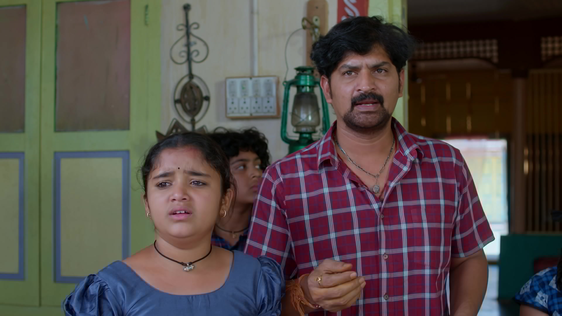 Watch Chinni Episode 231 on JioHotstar