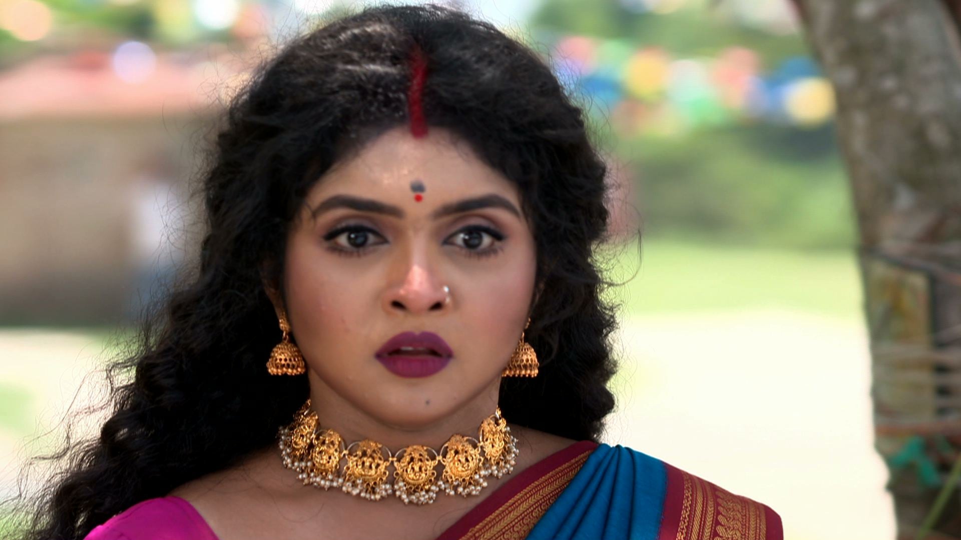 Watch Pherari Mon S1 Episode 185 on JioHotstar