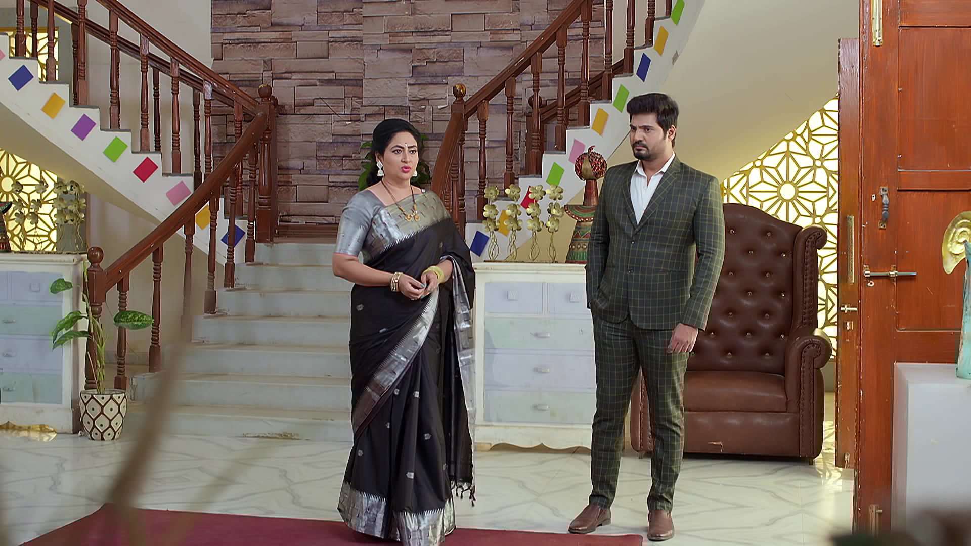 Watch Guppedantha Manasu Episode 1062 on JioHotstar