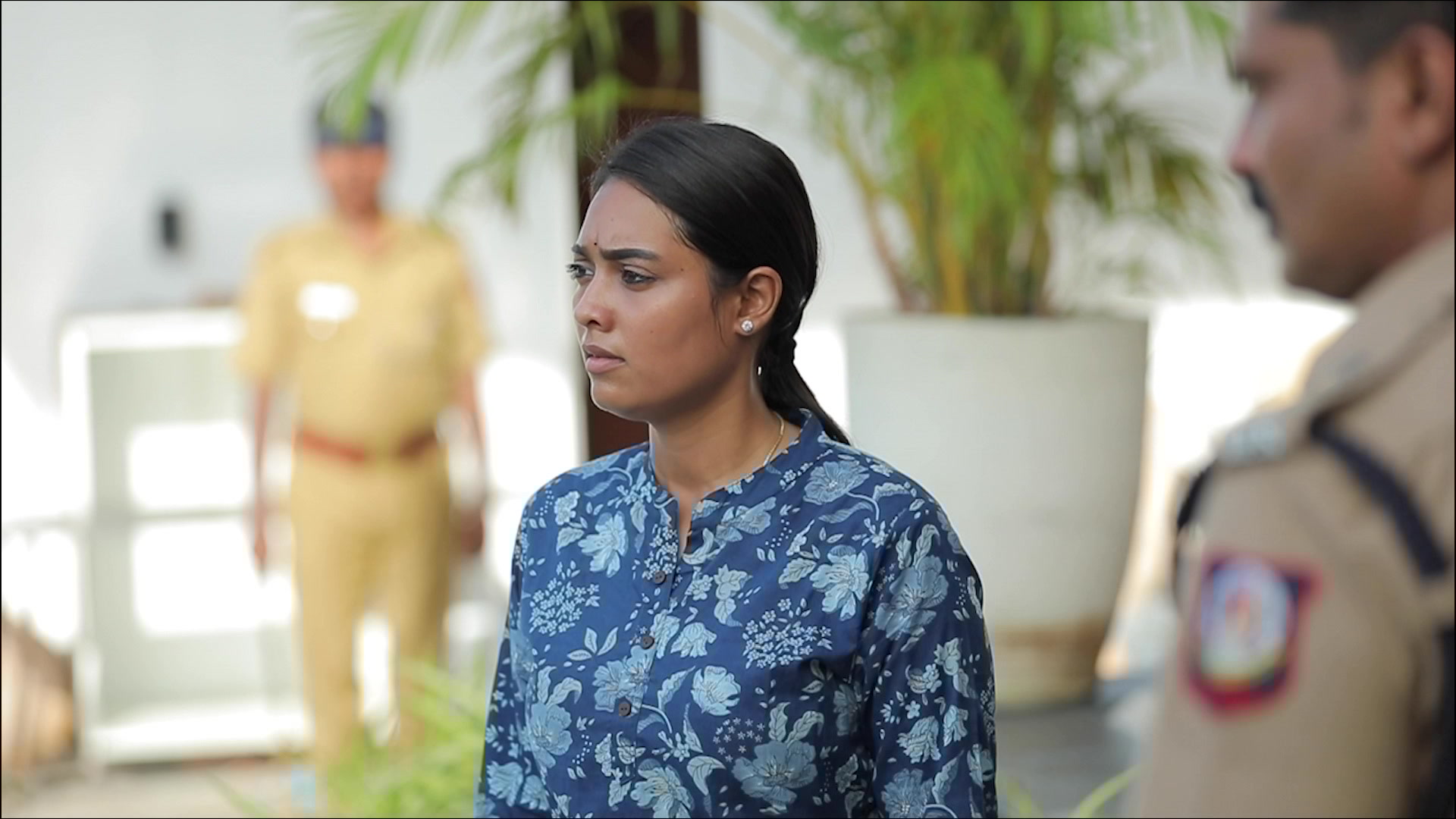 Watch Thendral Vandhu Ennai Thodum Episode 582 on JioHotstar