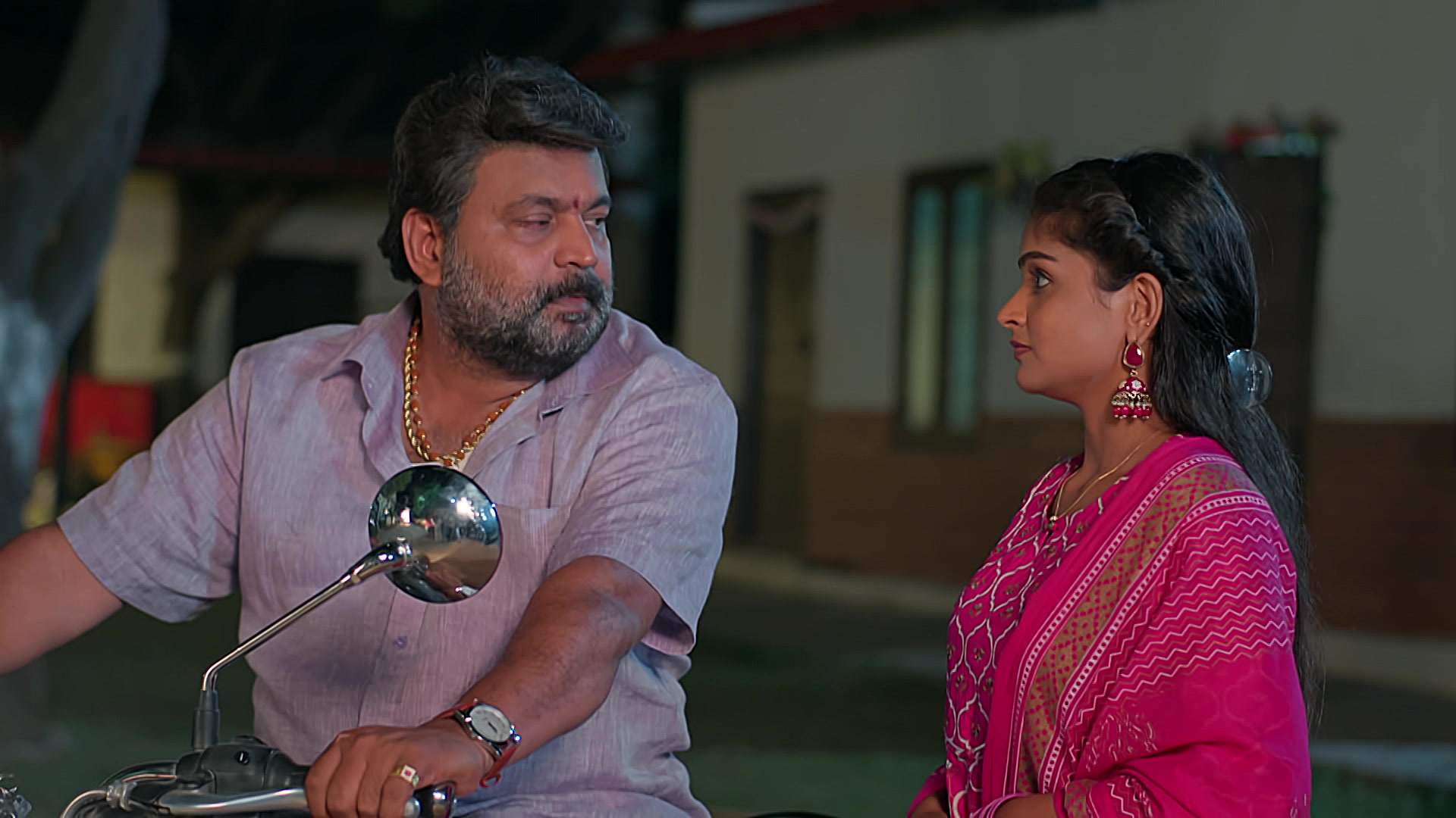 Watch Illu Illalu Pillalu S1 Episode 21 on JioHotstar