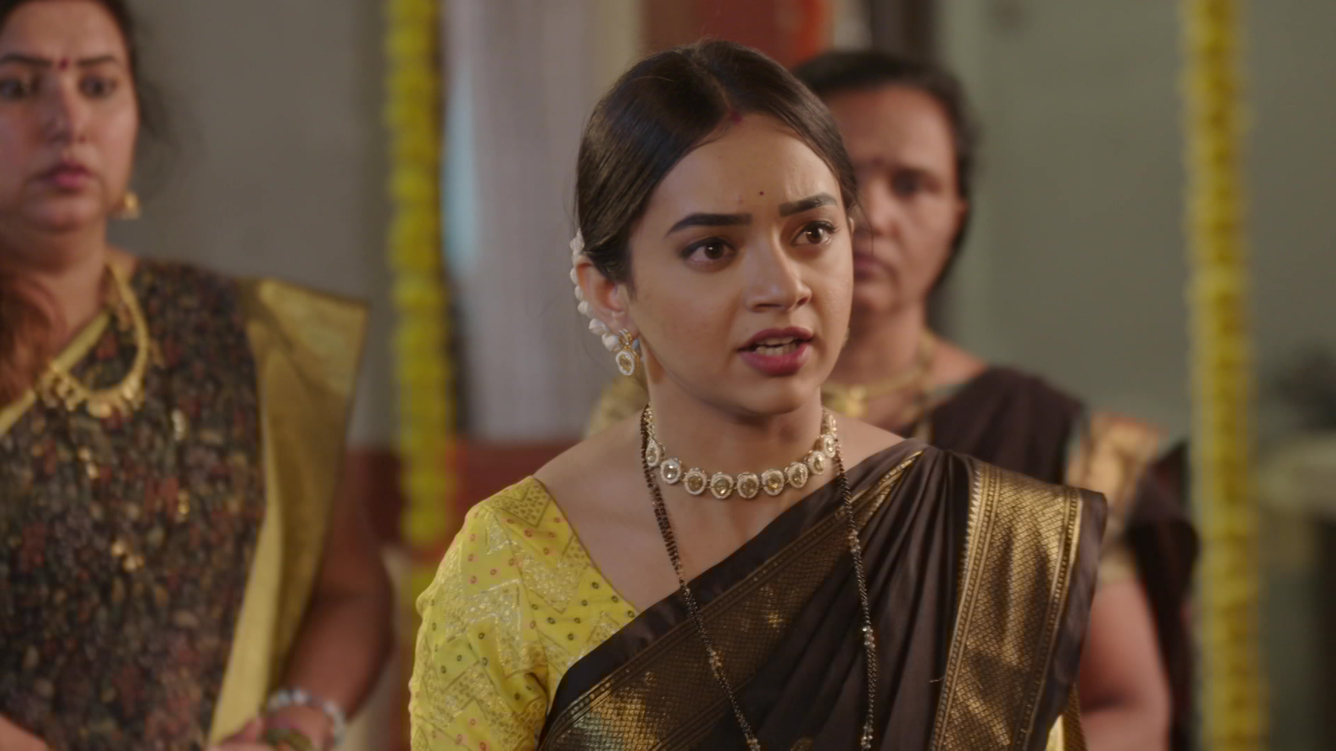 Watch Aboli Episode 1006 on Disney+ Hotstar