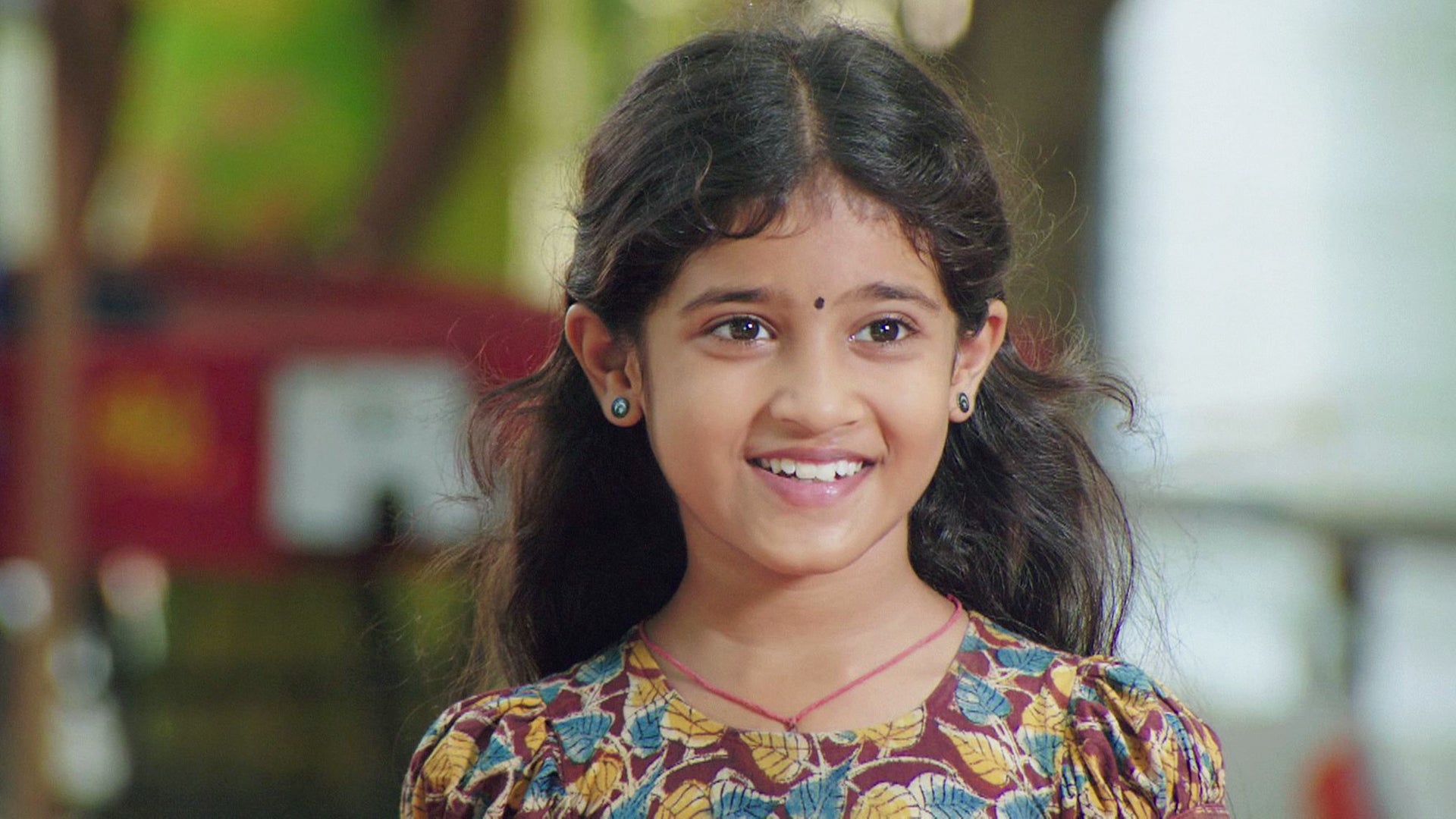 Watch Mynaa S1 Episode 8 on JioHotstar