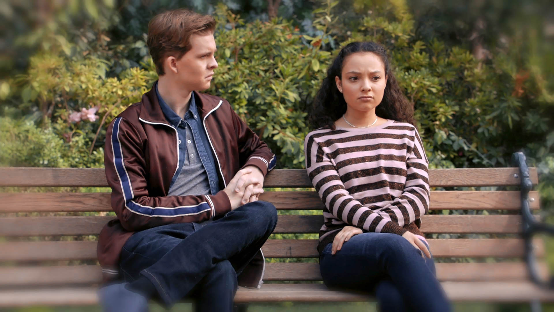 Watch Disney Stuck In The Middle S3 Episode 7 on Disney+ Hotstar