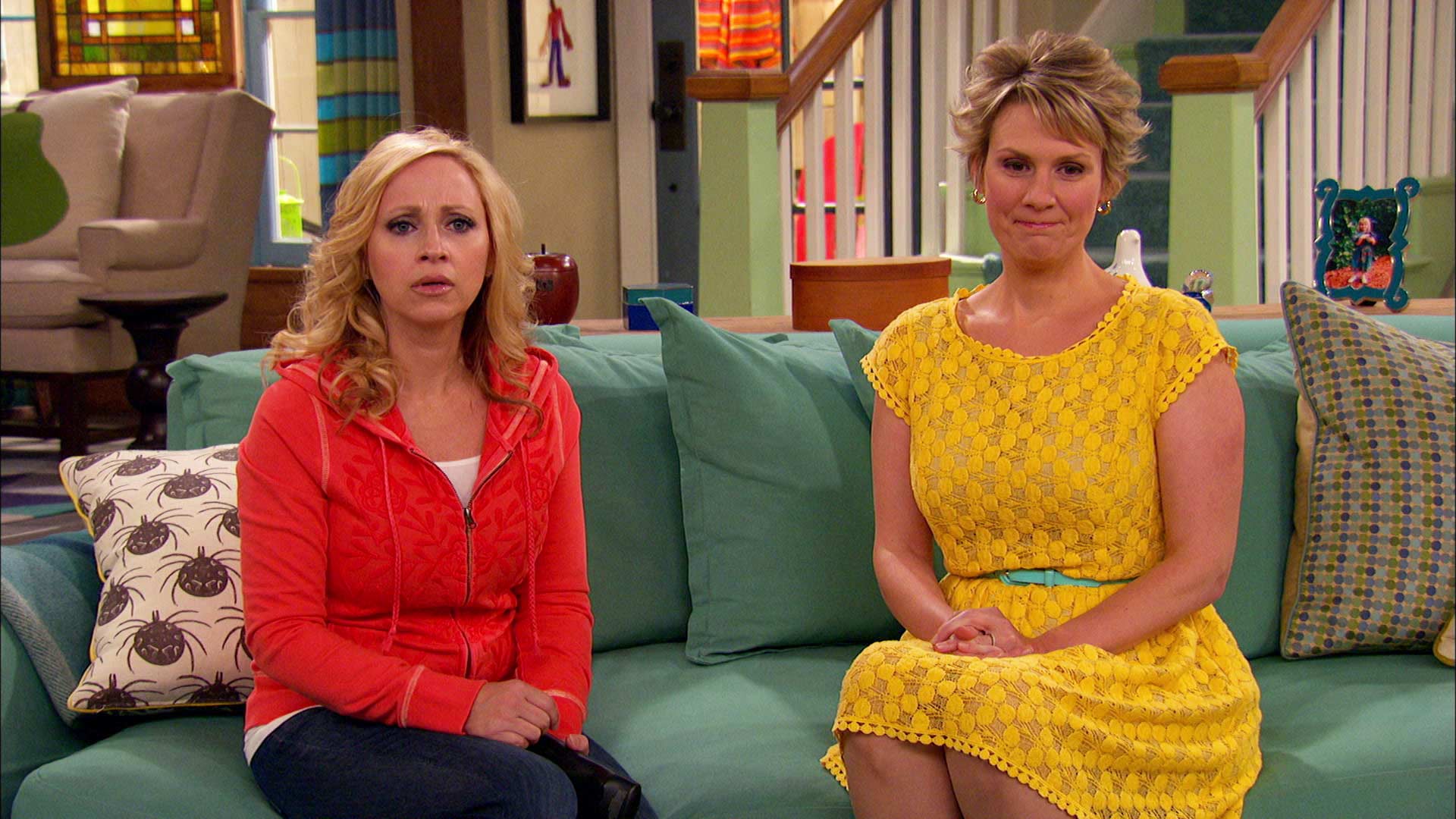 Watch Good Luck Charlie Episode 20 on JioHotstar