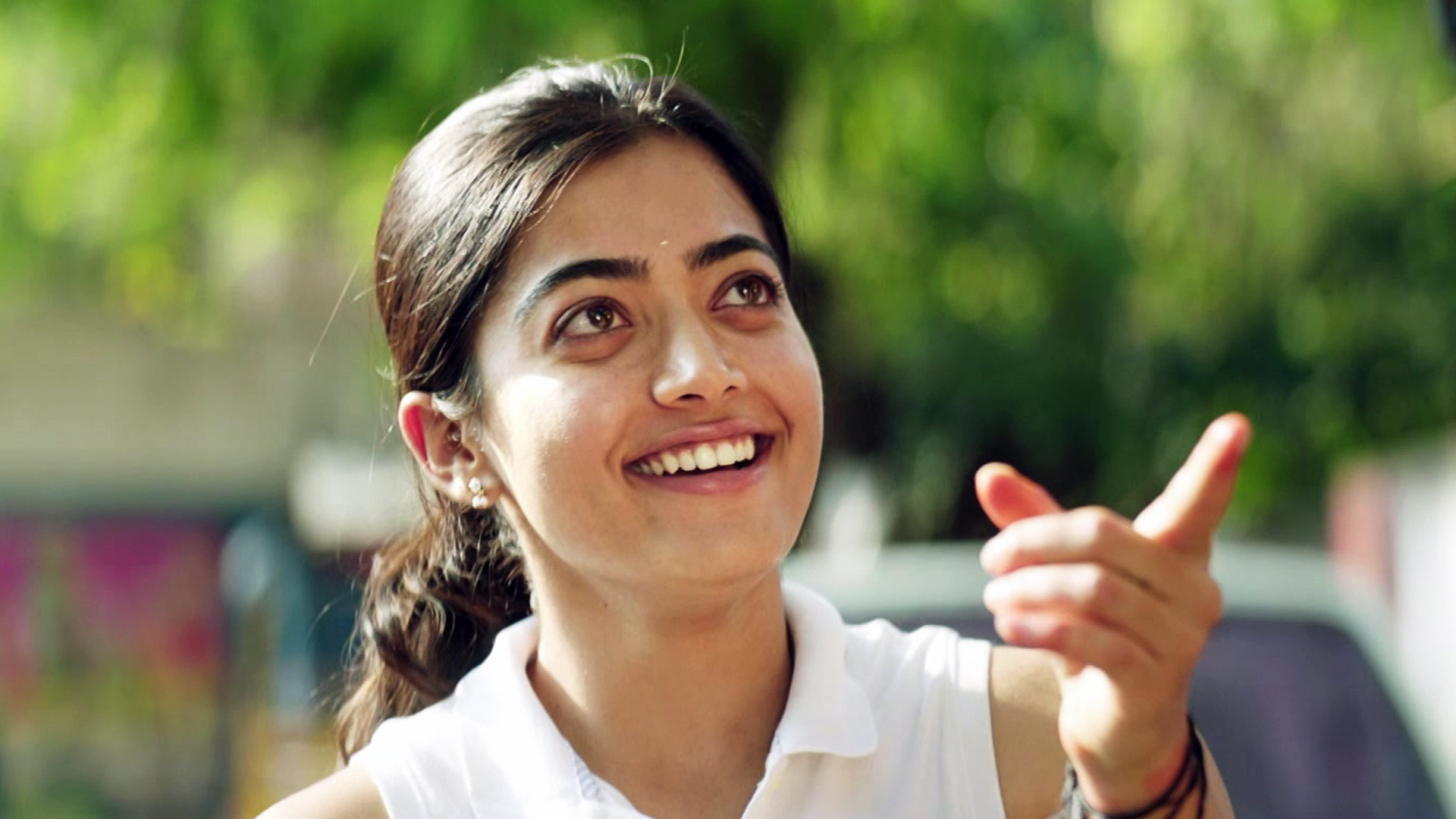 Packing a Punch! Lily Taunts Bobby - JioHotstar