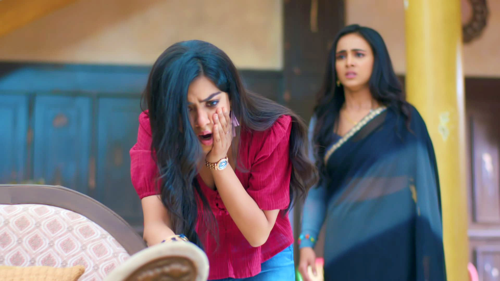 Watch Baatein Kuch Ankahee Si S1 Episode 107 on JioHotstar