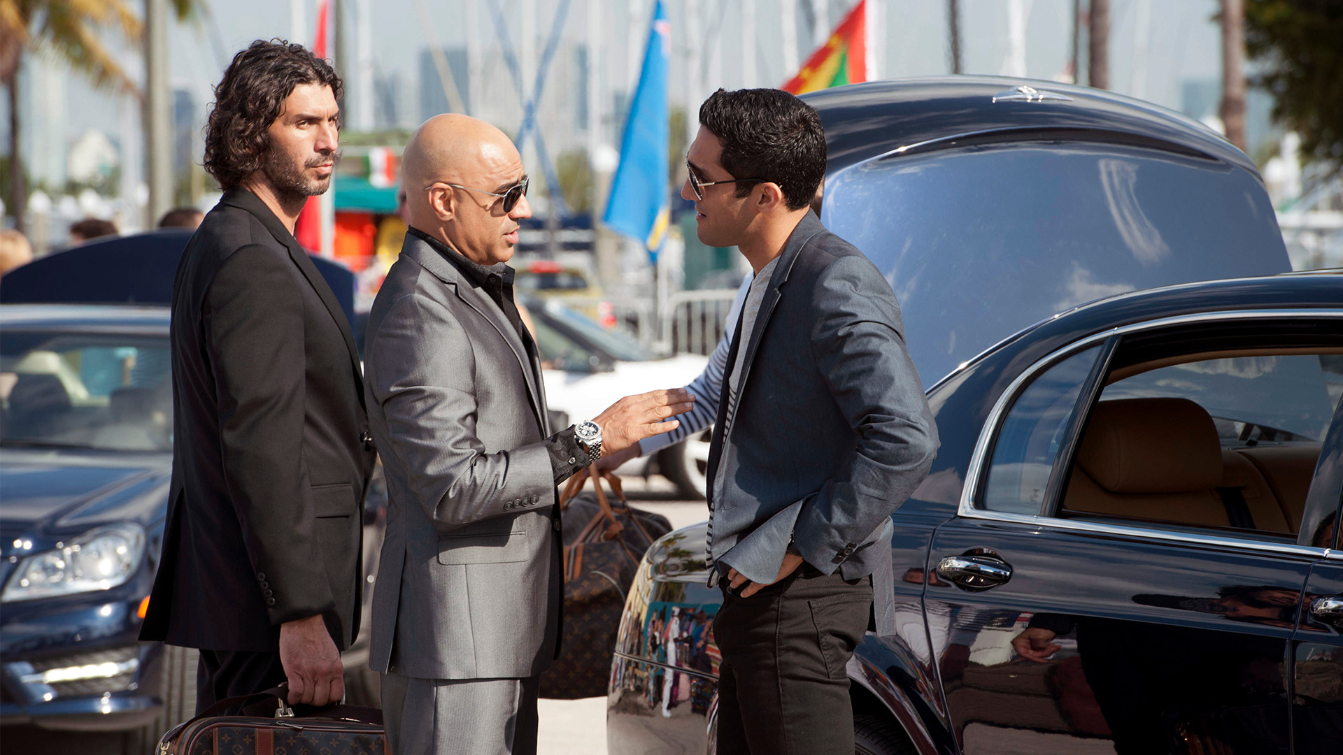 Watch Burn Notice S6 Episode 3 on Disney+ South Africa | English French ...