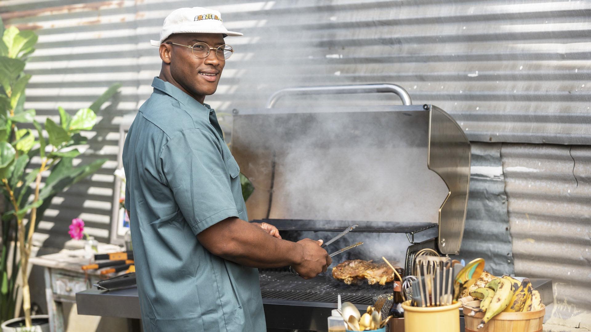 Watch mad-good-food only on Watcho