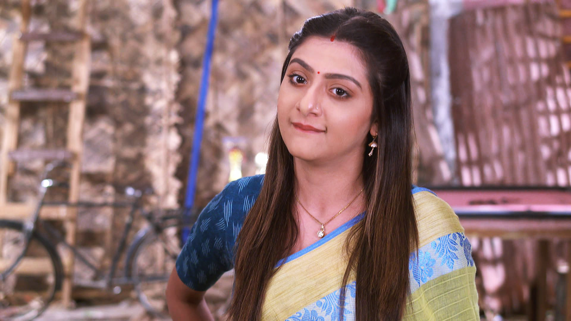 Watch Khelaghor S1 Episode 327 on JioHotstar