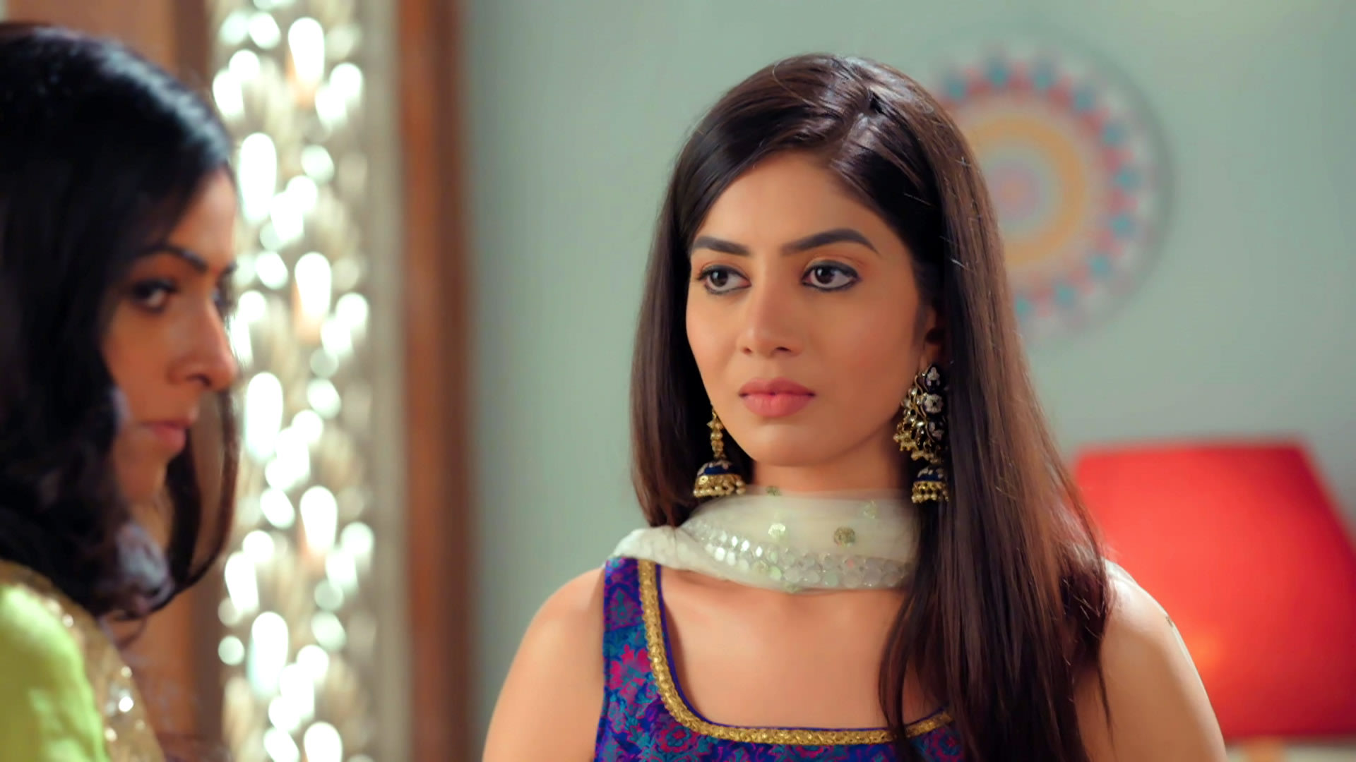 Watch yeh-jhuki-jhuki-si-nazar only on Watcho