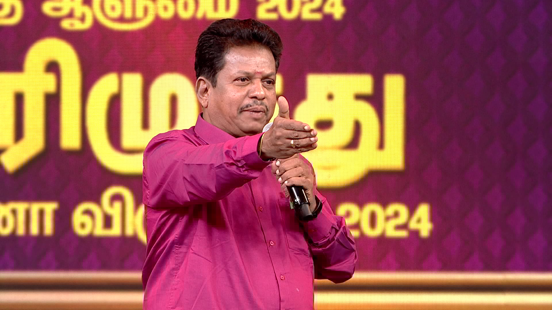 Watch a clip from Neeya Naana Awards 2025 on Disney+ Hotstar
