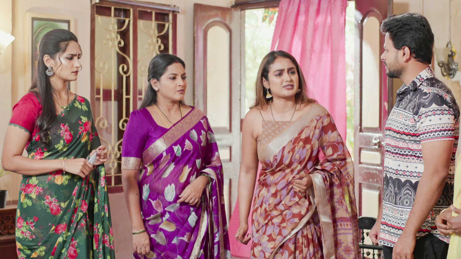Watch Intinti Ramayanam S1 Episode 508 on JioHotstar