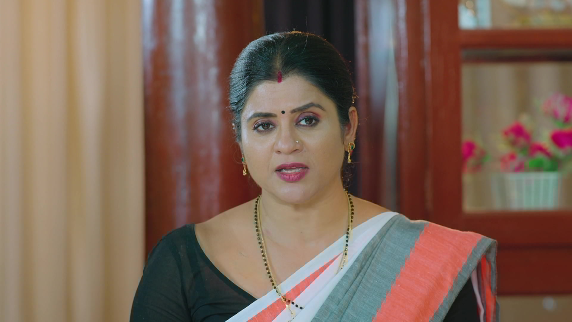 Stream Chandramathi Confronts Lakshmi Season 1 Episode 67 ...