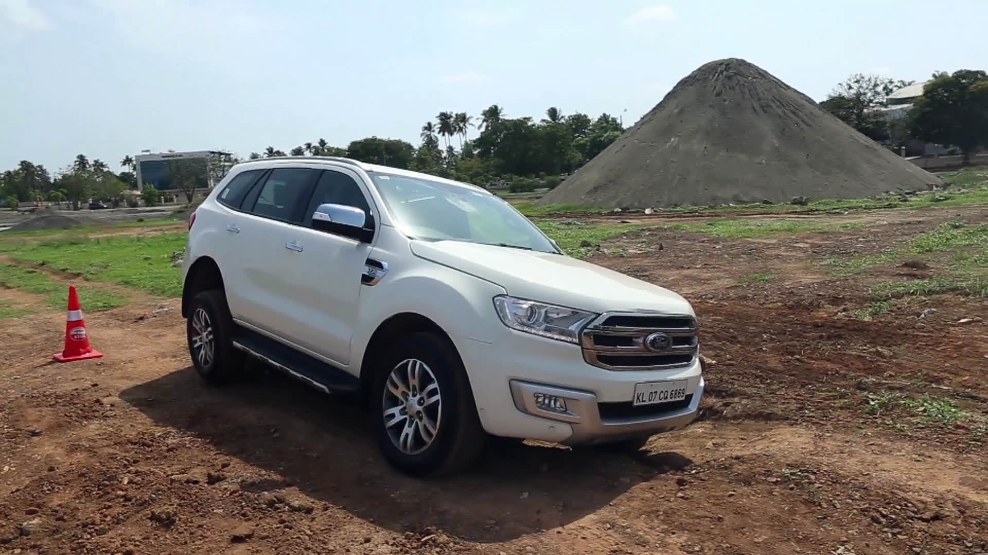 Watch Autograph - The Motor Show S15 Episode 60 on JioHotstar