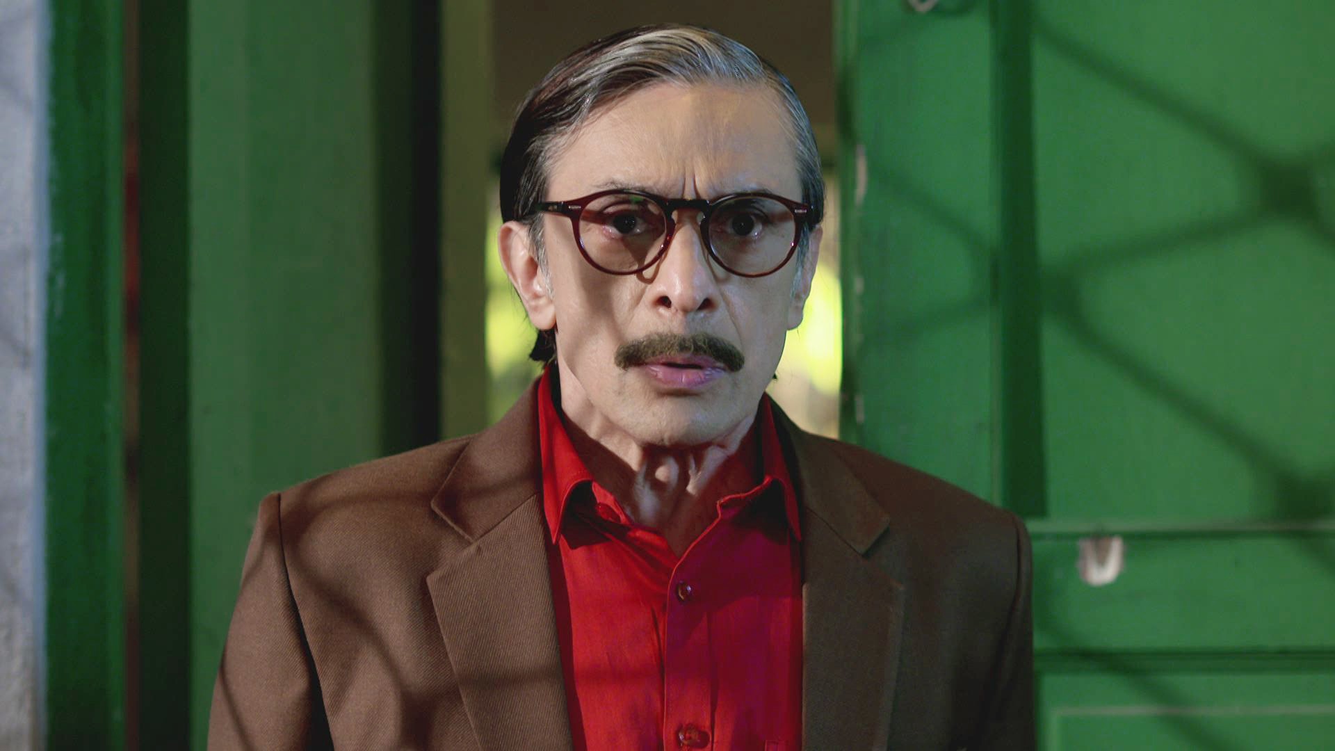 Watch Khelaghor S1 Episode 218 on JioHotstar