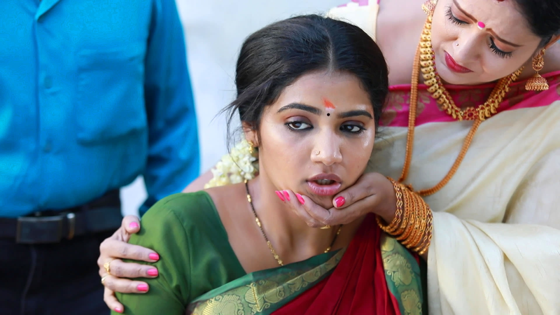 Watch chellamma only on Watcho