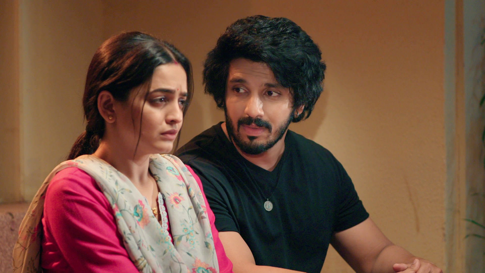 Watch Udne Ki Aasha Episode 422 on JioHotstar