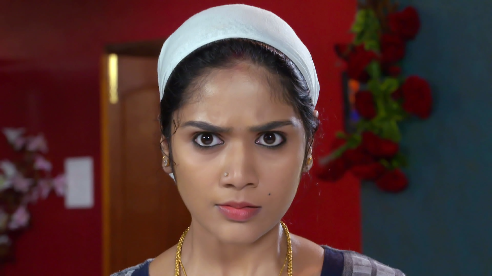 Watch Karuthamuthu Episode 204 on JioHotstar