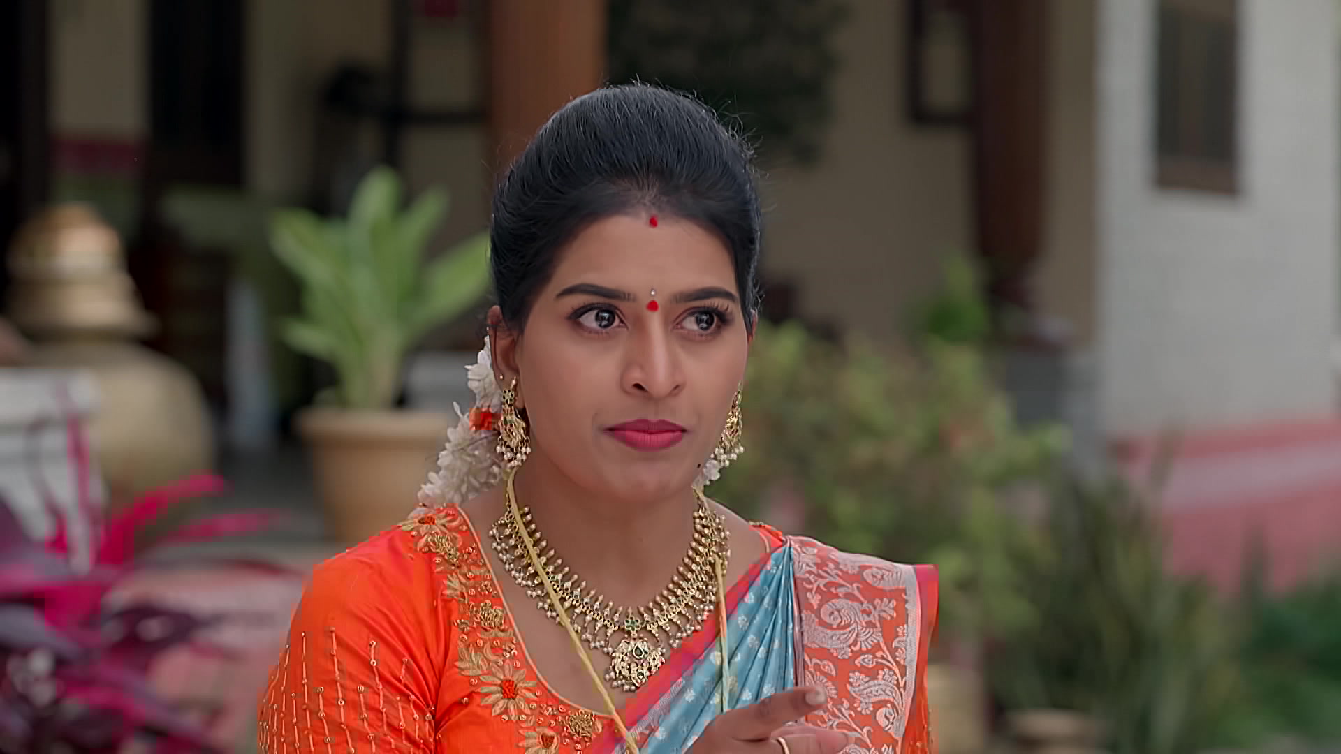 Watch Illu Illalu Pillalu Episode 38 on JioHotstar