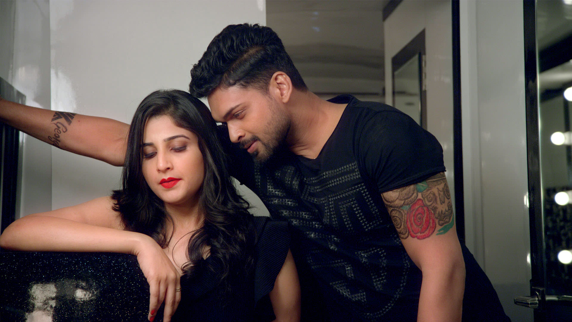Watch White Matter S1 Episode 2 On Jiohotstar