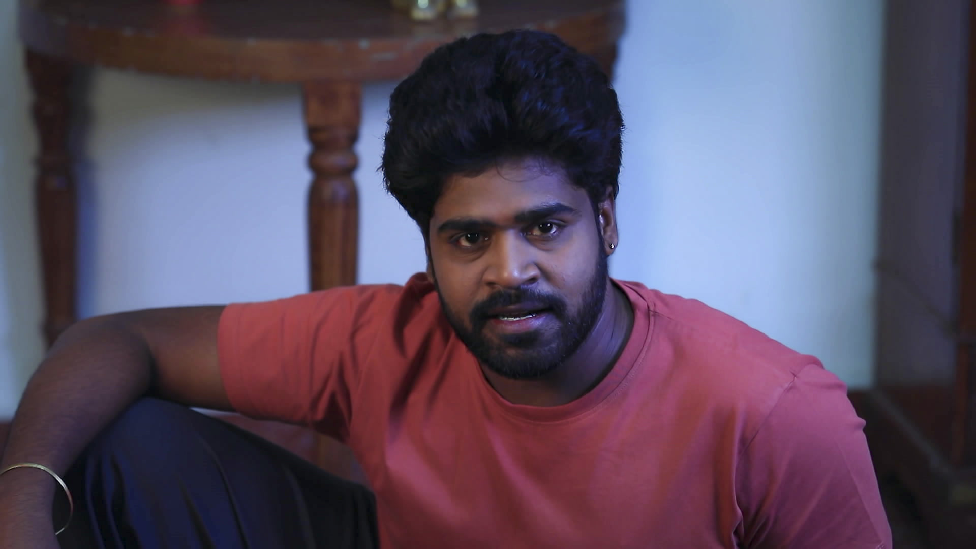 Stream Saravanan Loses His Cool Season 3 Episode 569 – Saravanan Loses His Cool on Hotstar