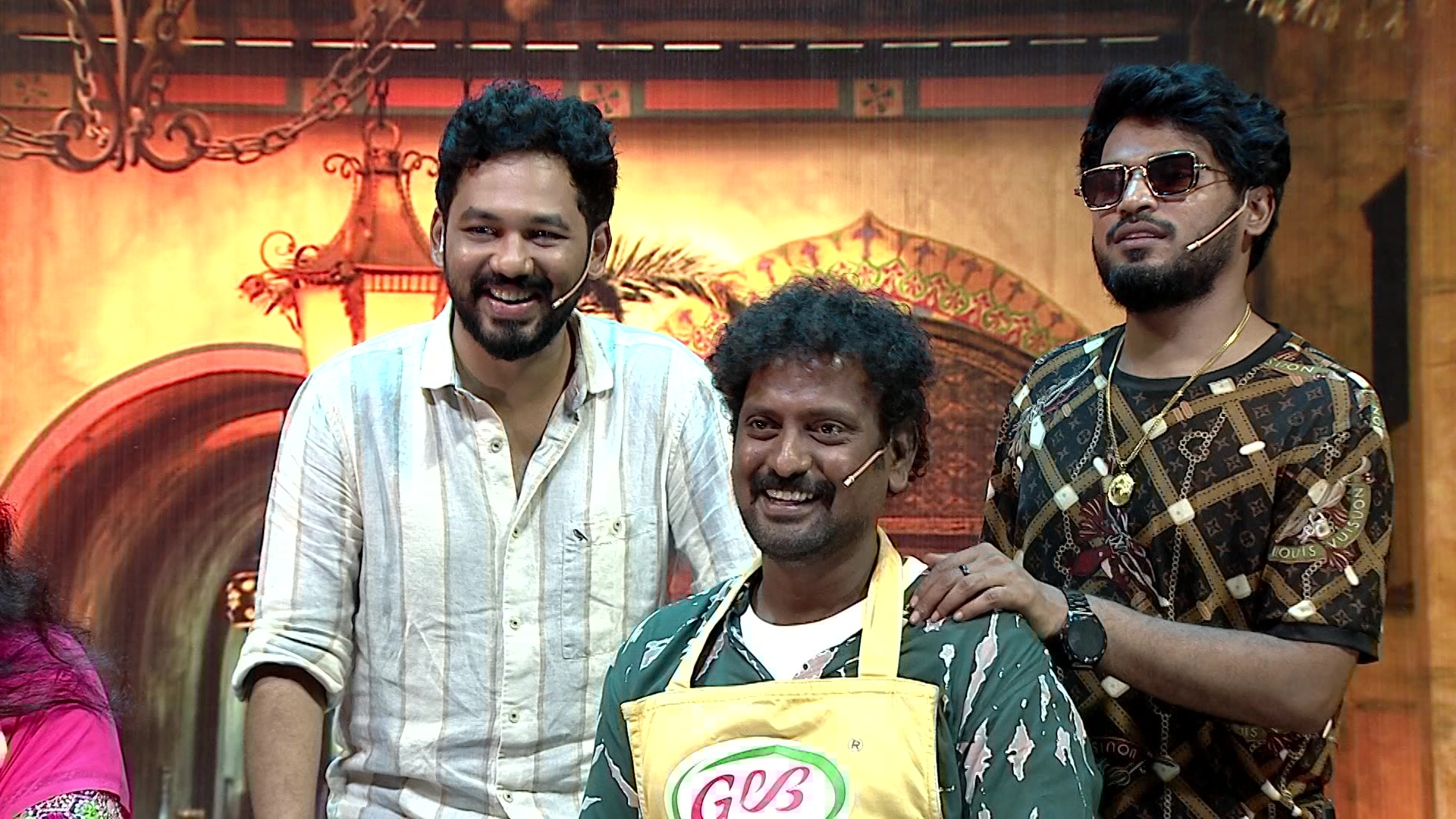 Stream Adhi Joins the Cooks Season 4 Episode 38 – Adhi Joins the Cooks ...