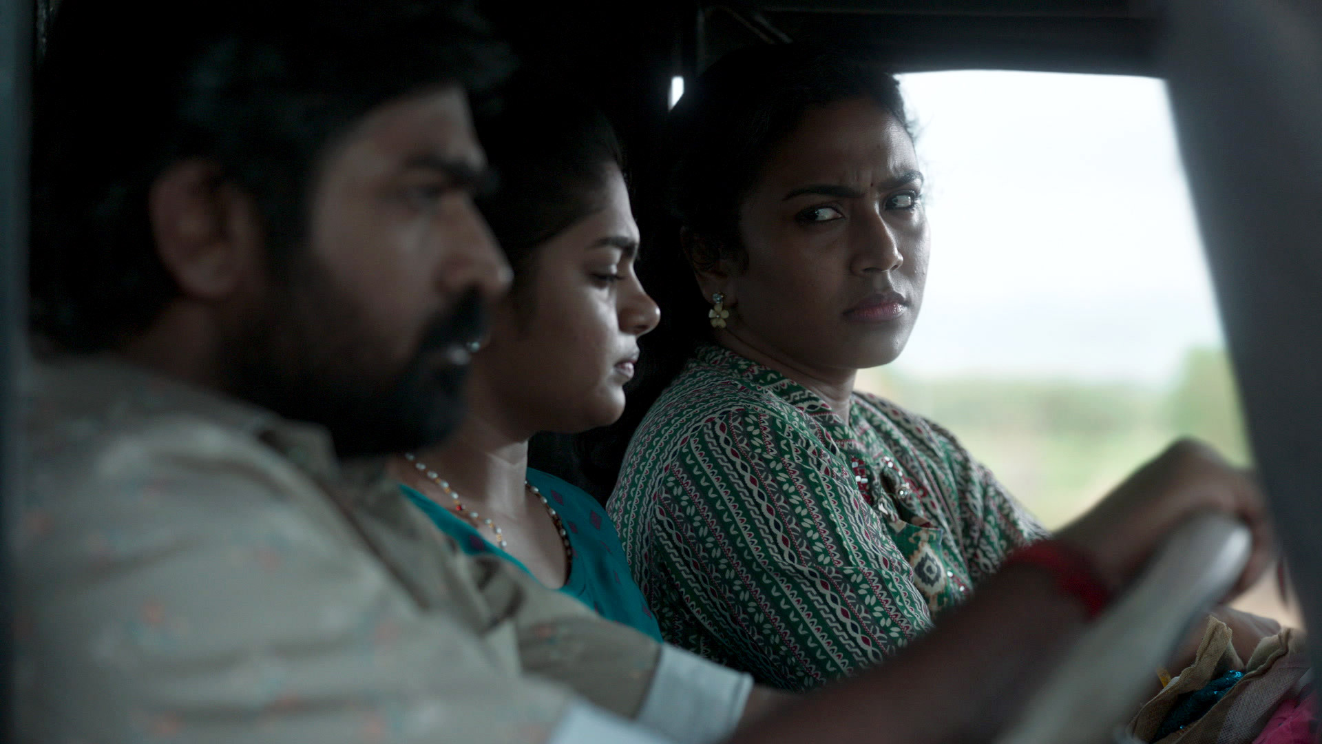 Is Muthu Curious or Conspiring? - JioHotstar