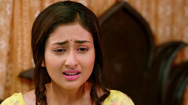 Watch Parineetii S1 Episode 3 on JioHotstar