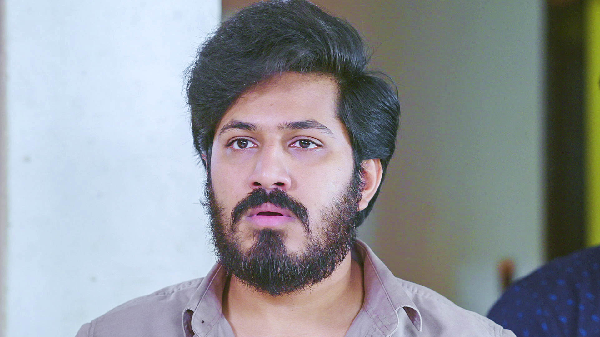 Watch Aase Episode 382 on JioHotstar