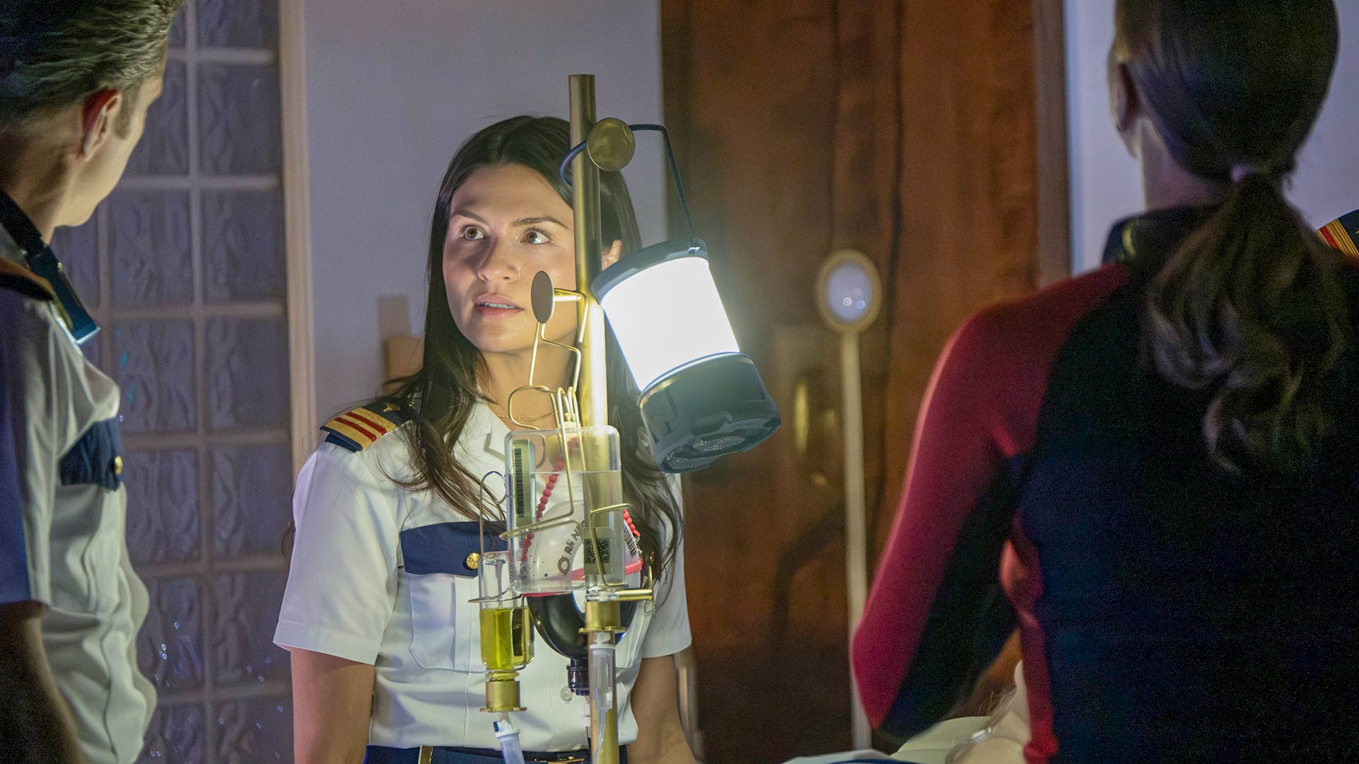 Nonton Shark Attack! Part 2: Orca! Season 1 Episode 10 - Shark Attack! Part 2: Orca! di Disney+