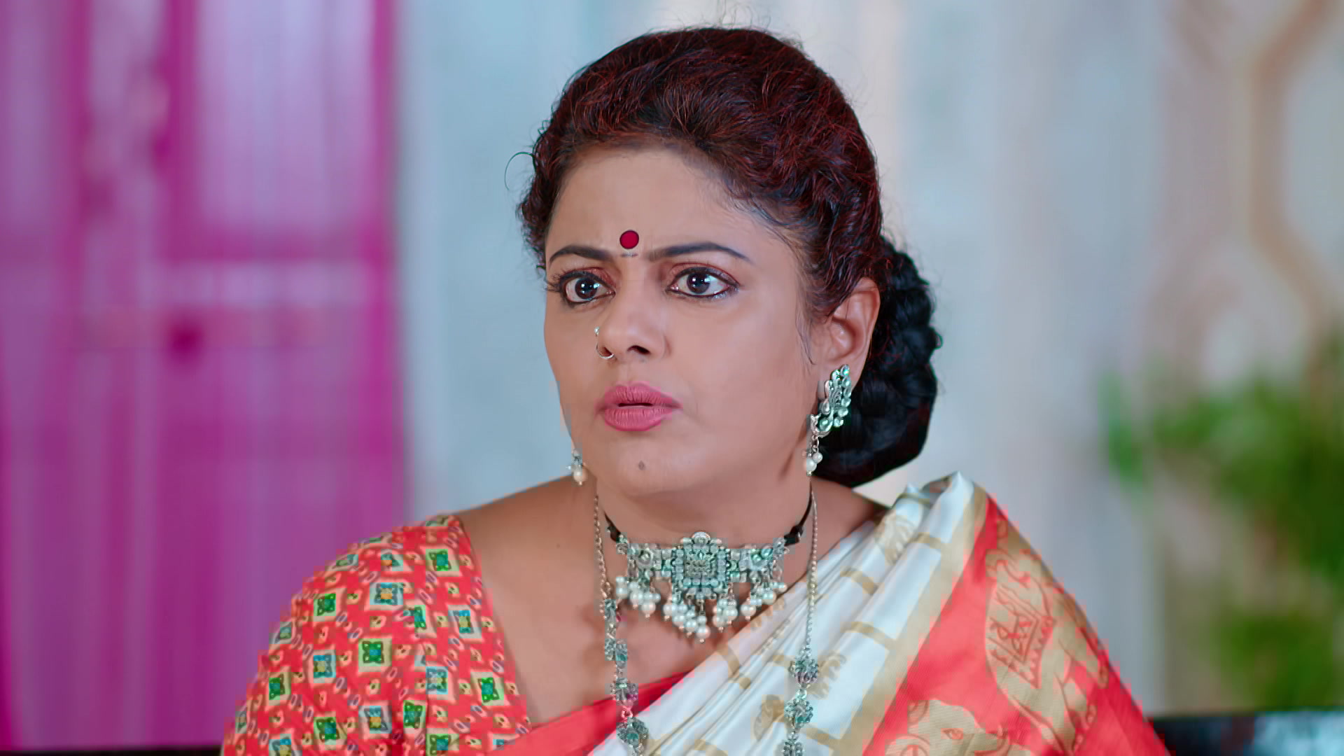 Watch Aragini 2 Episode 107 on JioHotstar