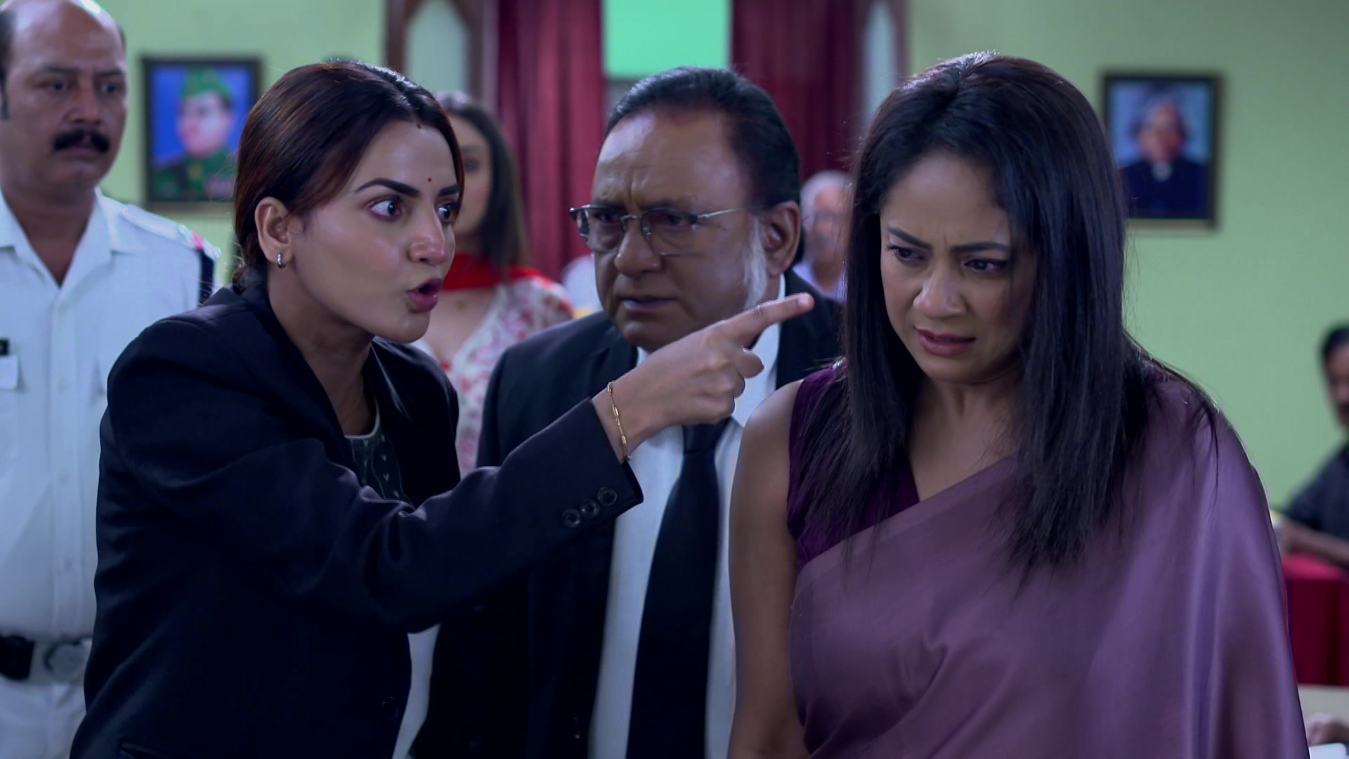 Watch Geeta LL.B S1 Episode 583 on JioHotstar