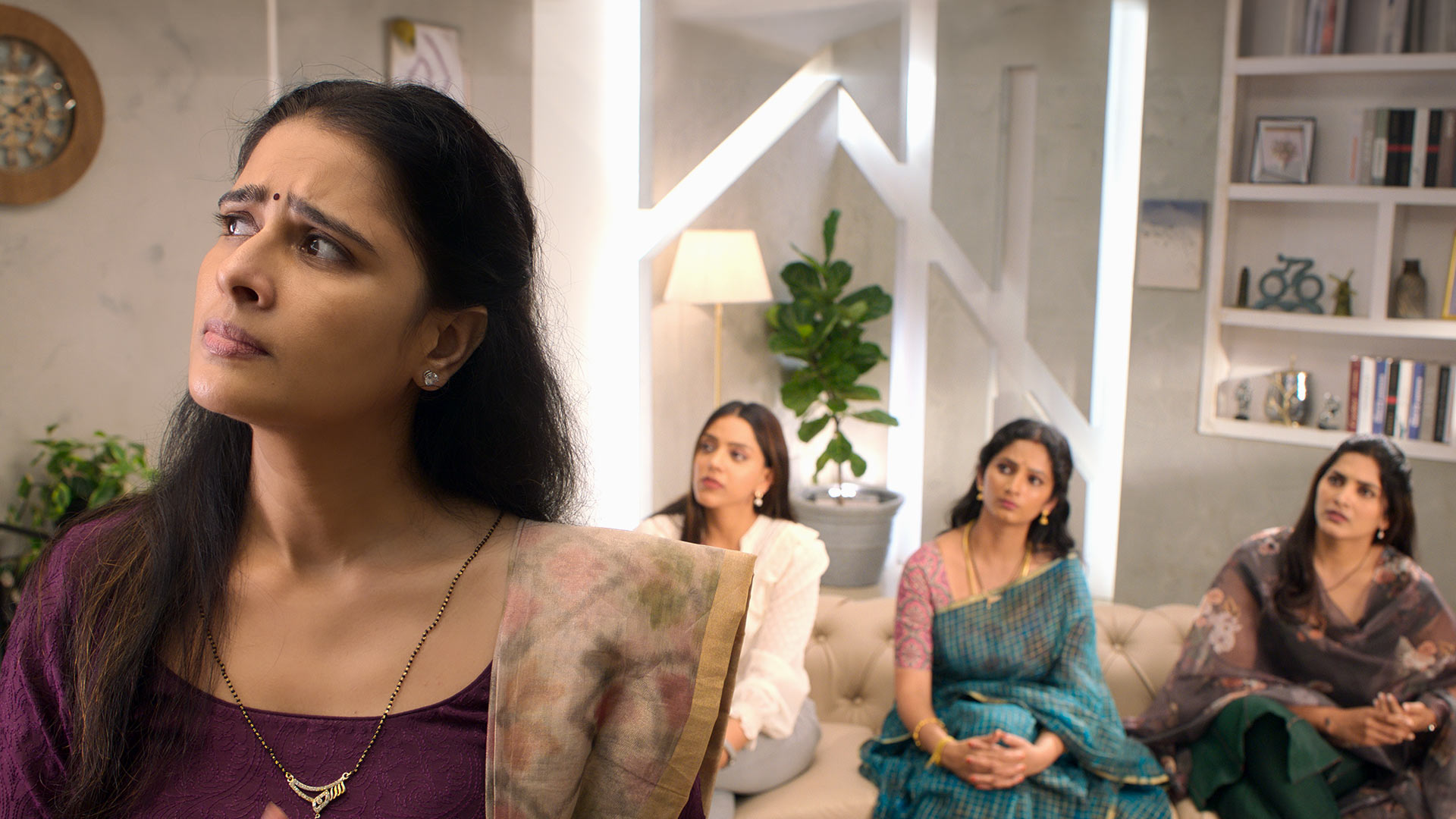 Watch Save The Tigers Episode 2 on JioHotstar