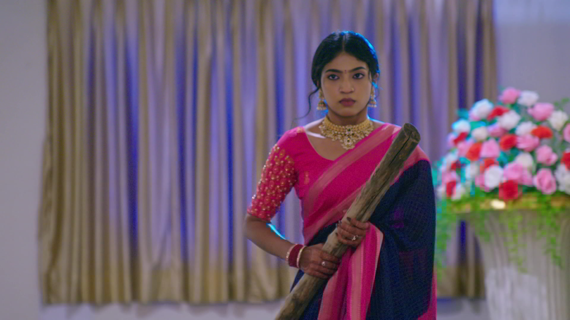 Watch Gowri Shankara S1 Episode 663 on JioHotstar