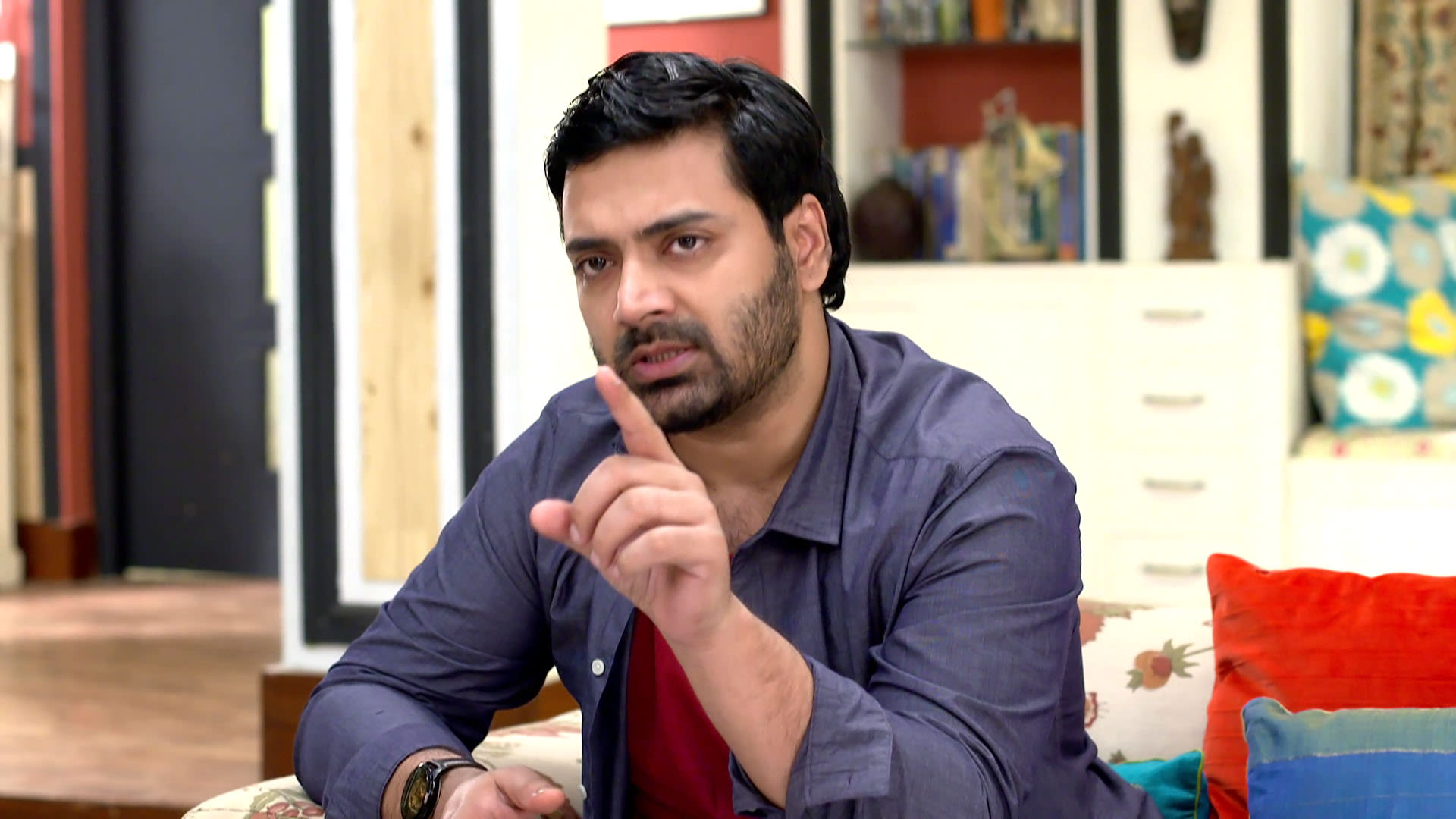 Watch Mohor S1 Episode 653 on JioHotstar